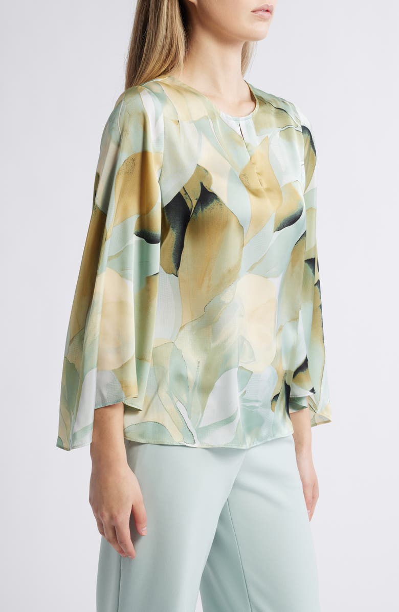 Anne Klein Abstract Print Flutter Bell Long Sleeve Top | Nordstrom