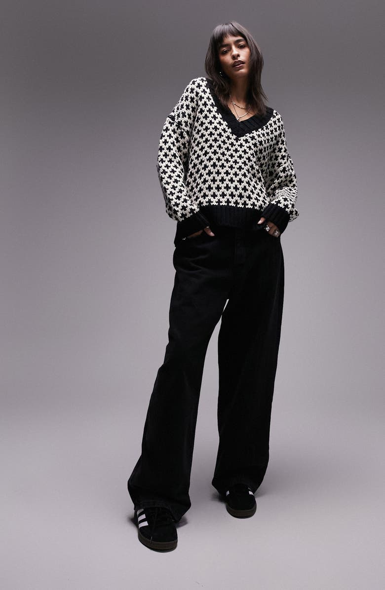 Topshop Diamond Pattern V-Neck Sweater | Nordstromrack
