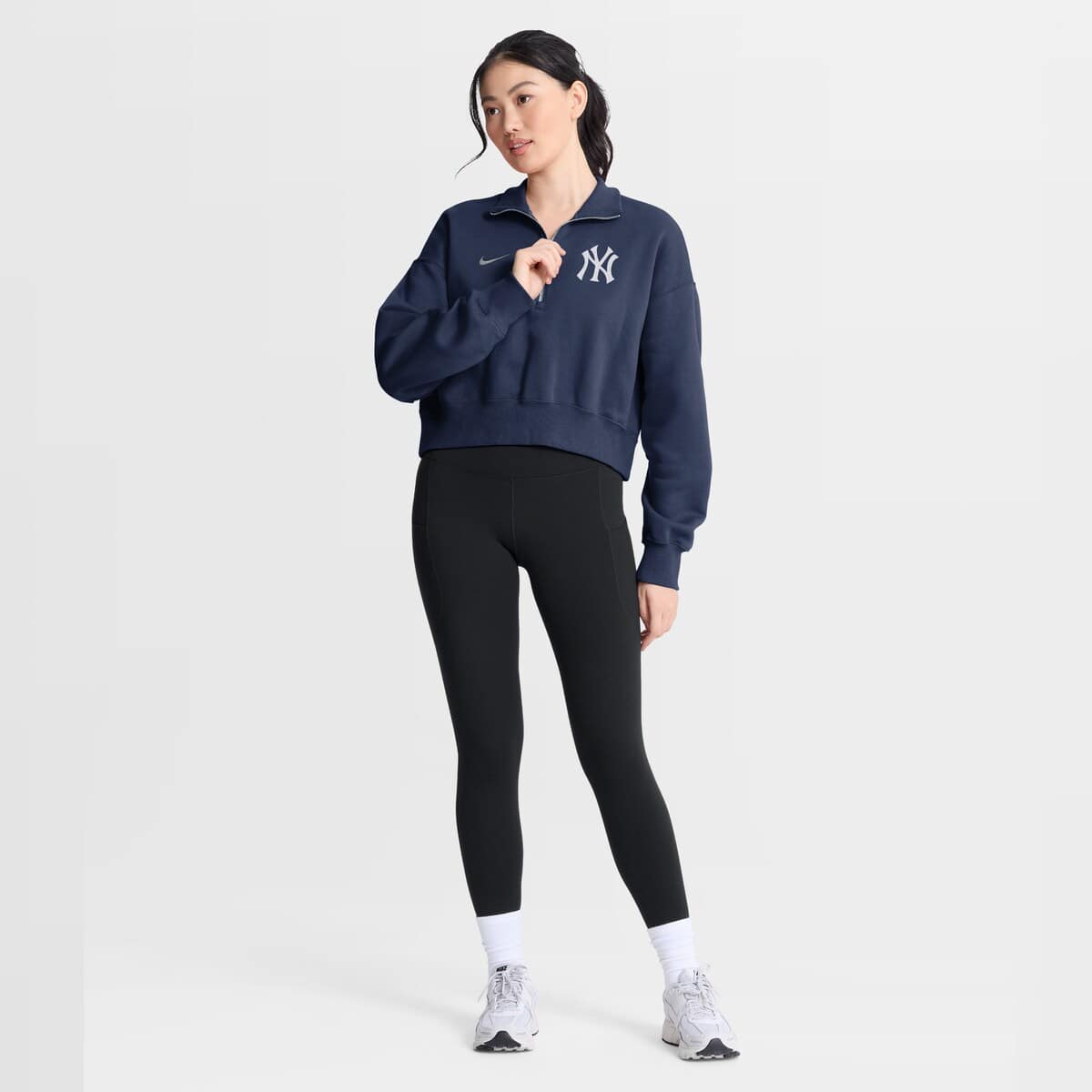 Nike Women's Nike Navy New York Yankees Primetime Phoenix Fleece Half ...