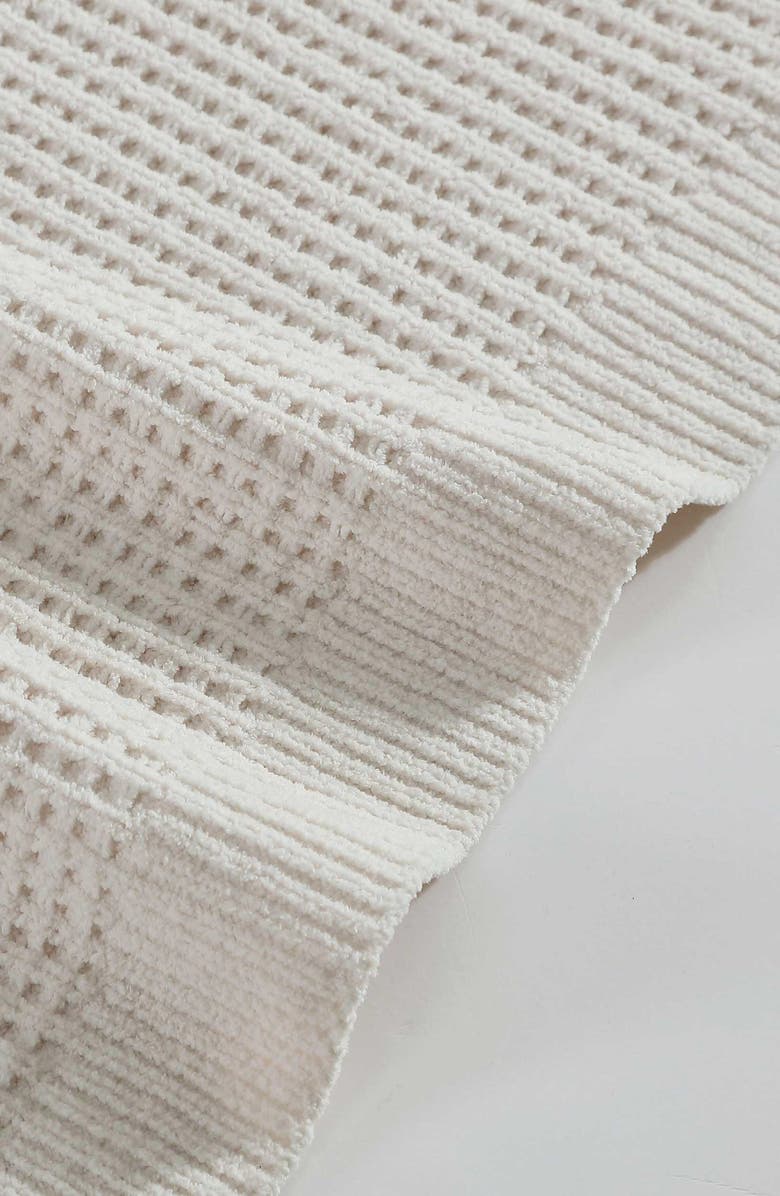 Vera Wang Chenille Waffle Stitch Blanket | Nordstromrack