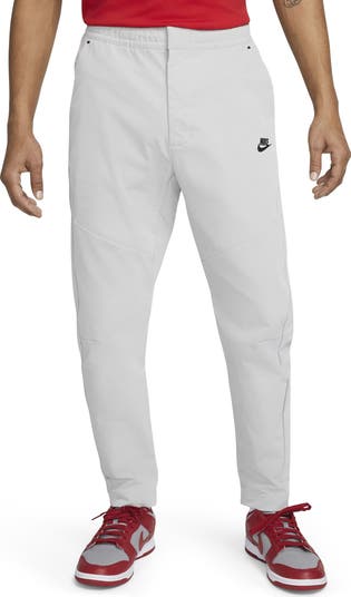 Nike Sportswear Tech Essentials Commuter Pants | Nordstrom