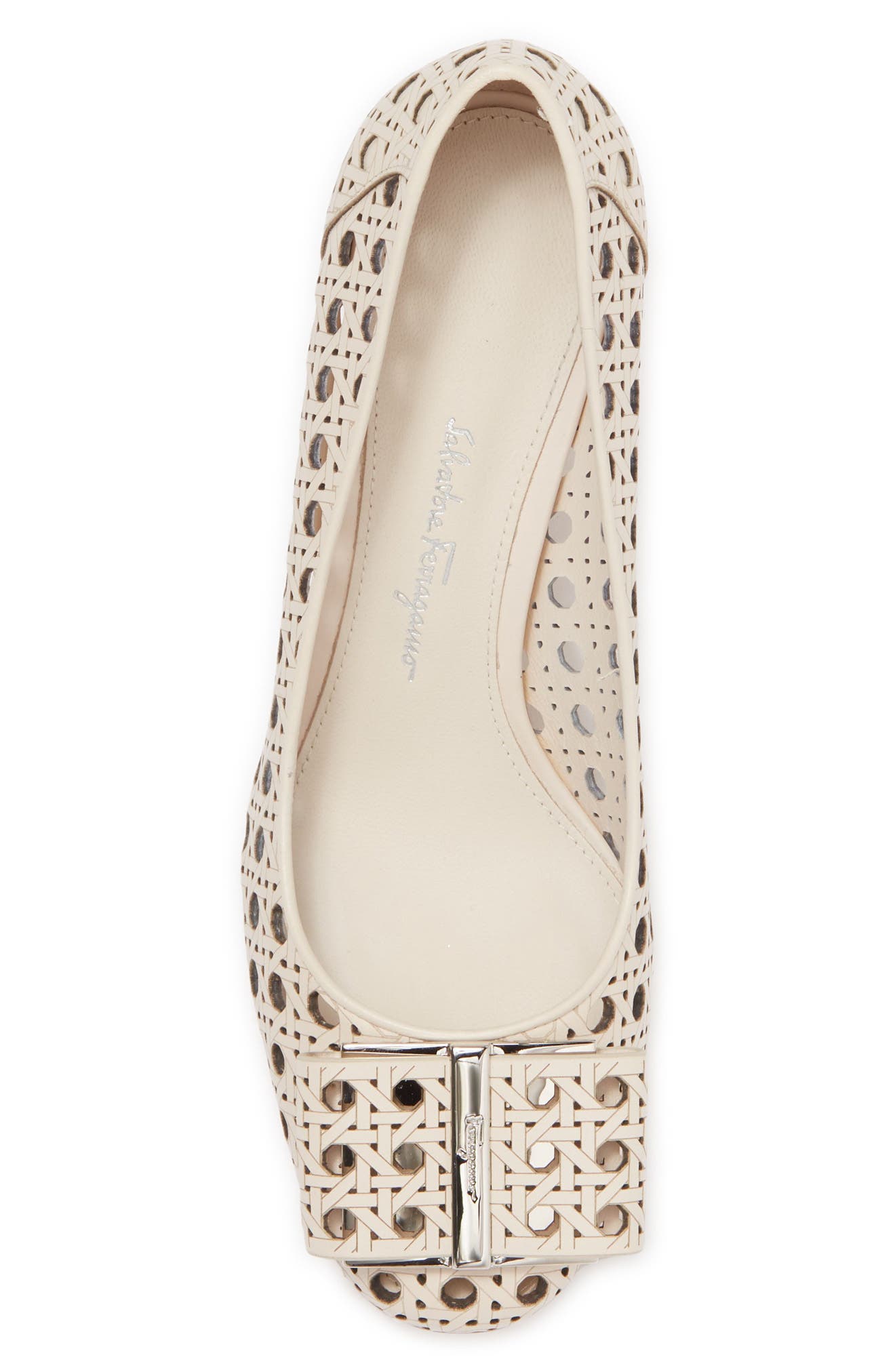 FERRAGAMO Laser Cut Bow Pump | Nordstromrack