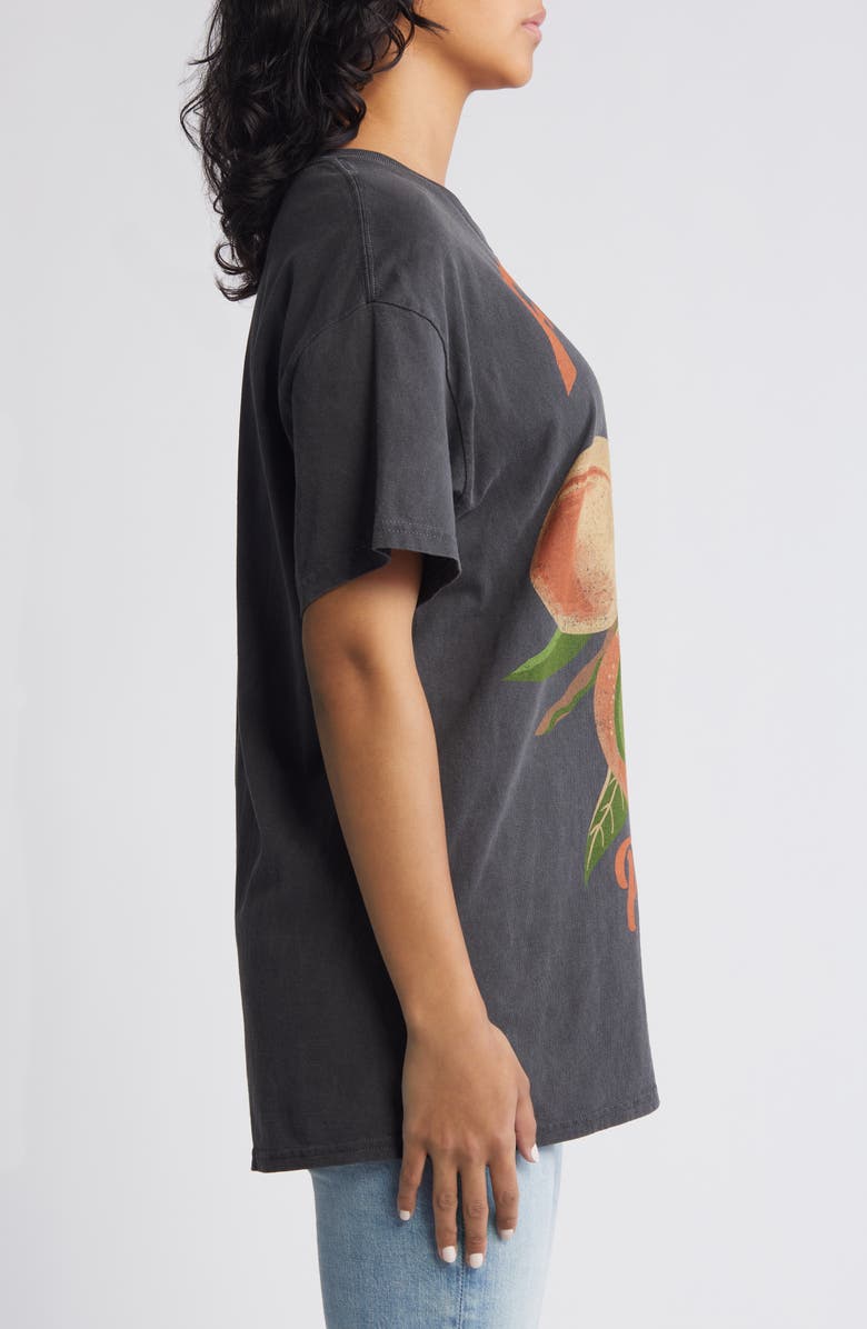 Vinyl Icons Peaches Cotton Graphic T-Shirt | Nordstromrack
