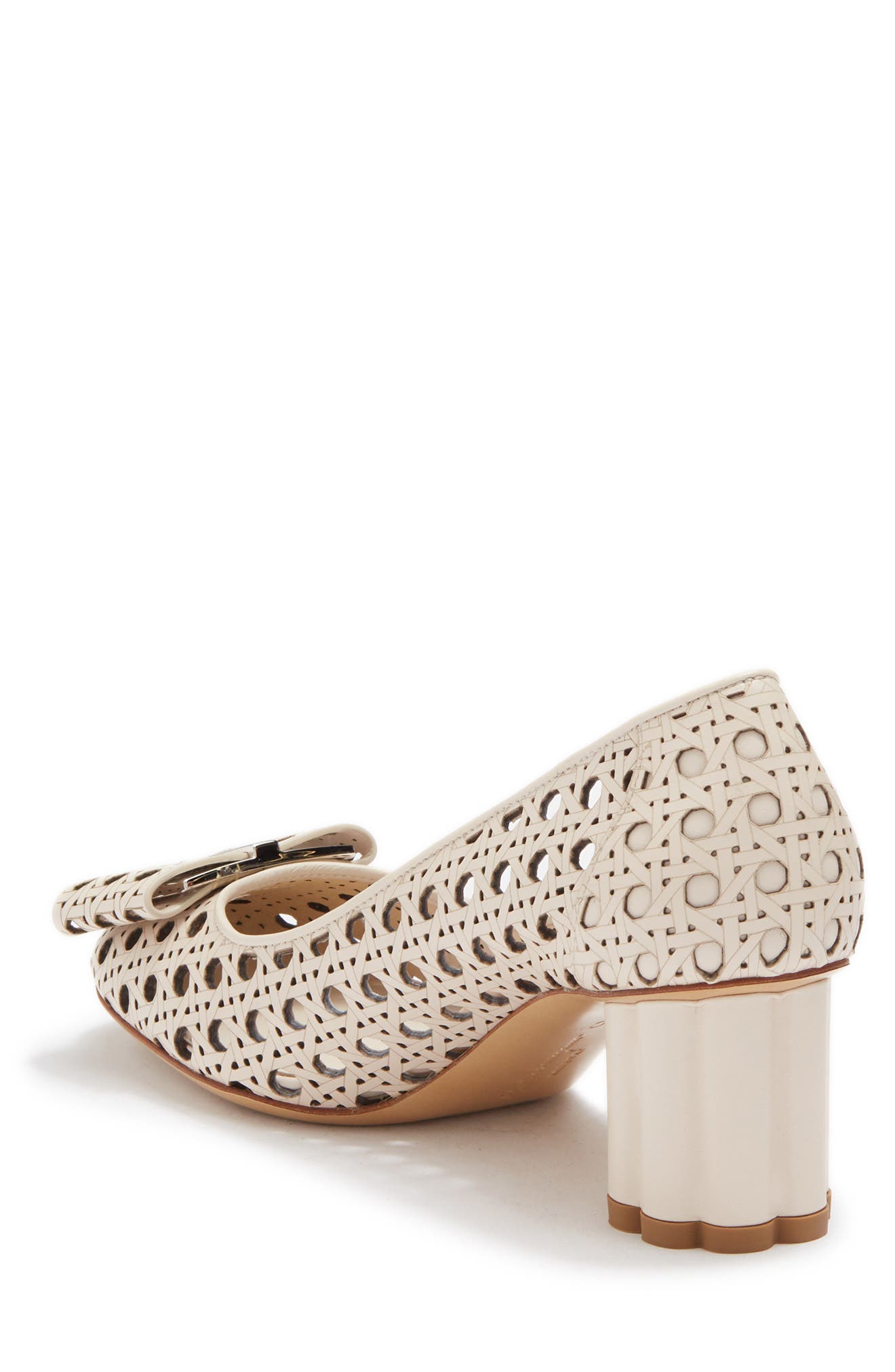 FERRAGAMO Laser Cut Bow Pump | Nordstromrack