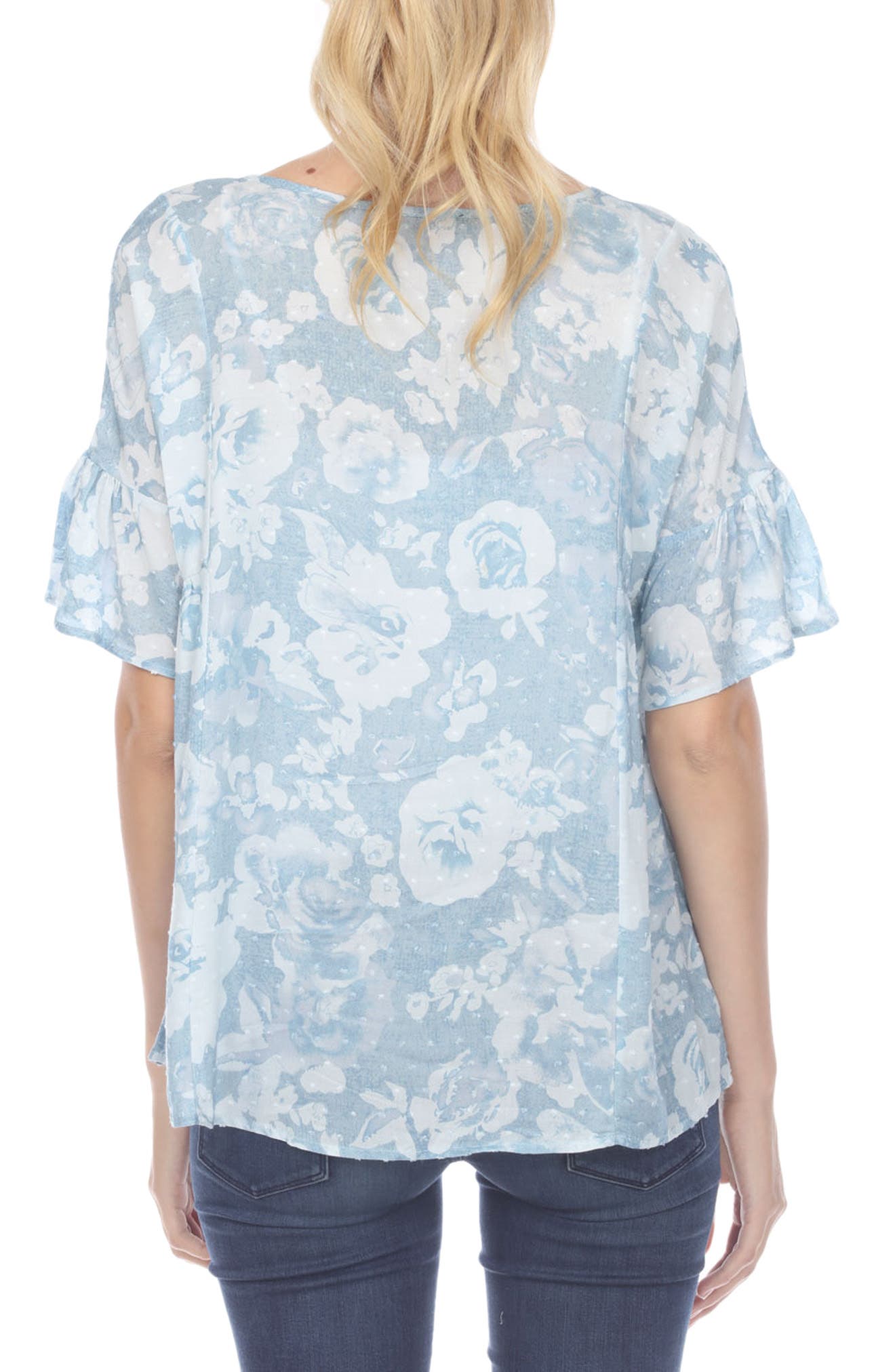 RAIN Floral Textured Ruffle Cuff Blouse | Nordstromrack