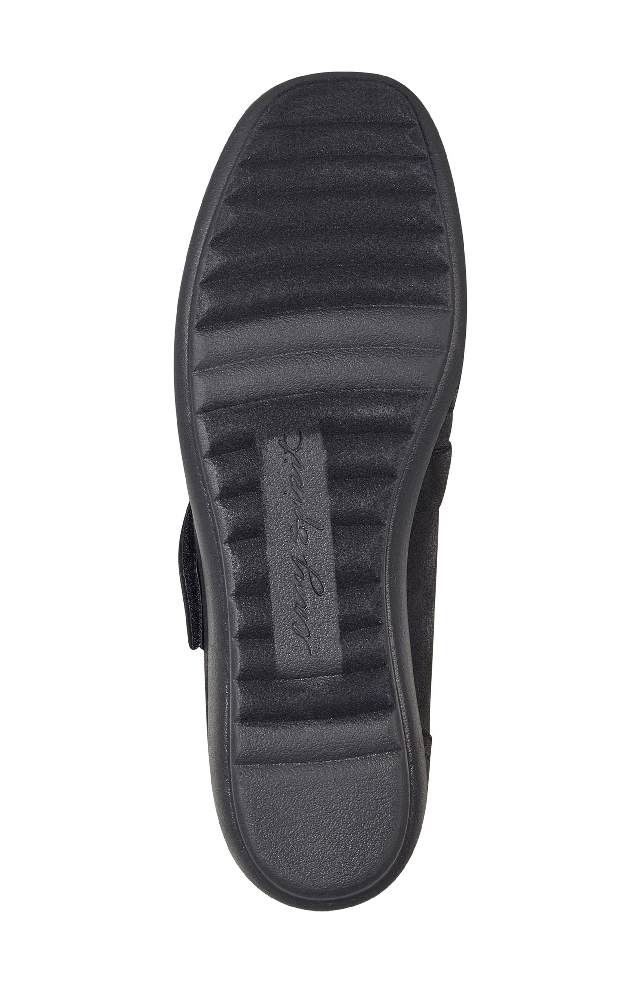 Easy Spirit Searanza Flat (Women) | Nordstromrack