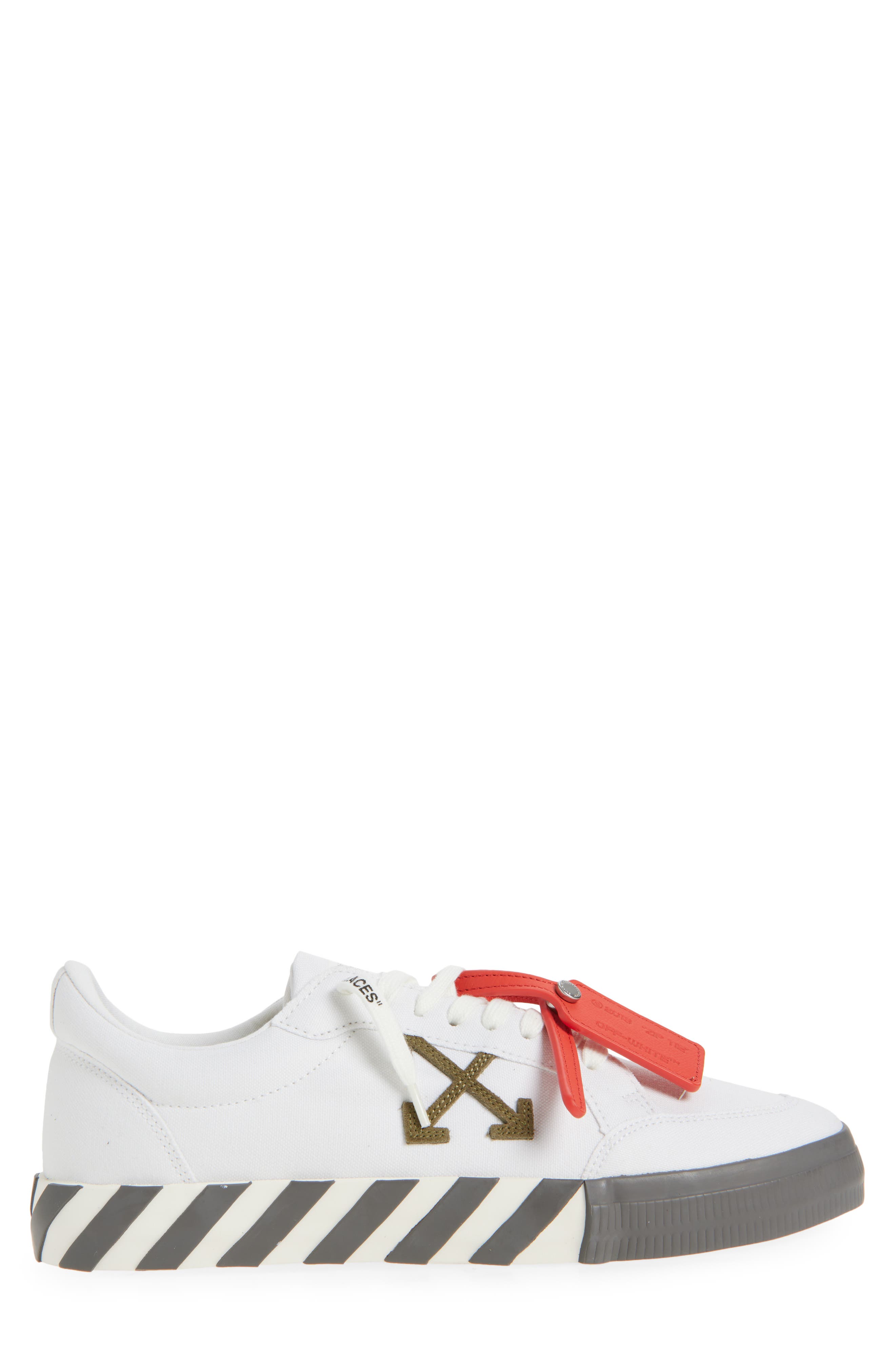 Off-White Low Vulcanized Canvas Sneaker (Men) | Nordstromrack