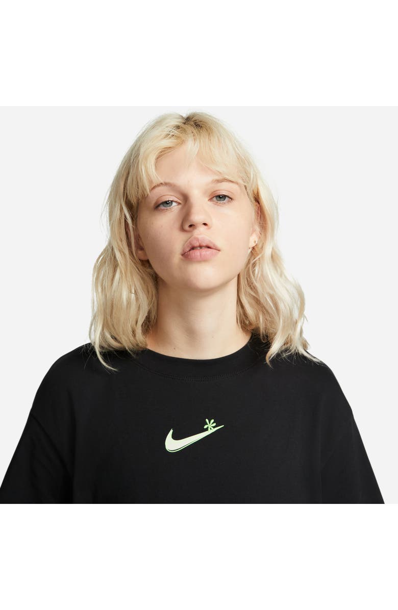 Nike Sportswear Boyfriend Swoosh Logo T-Shirt | Nordstrom