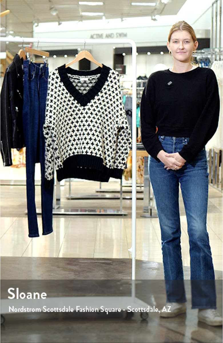 Topshop Diamond Pattern V-Neck Sweater | Nordstromrack