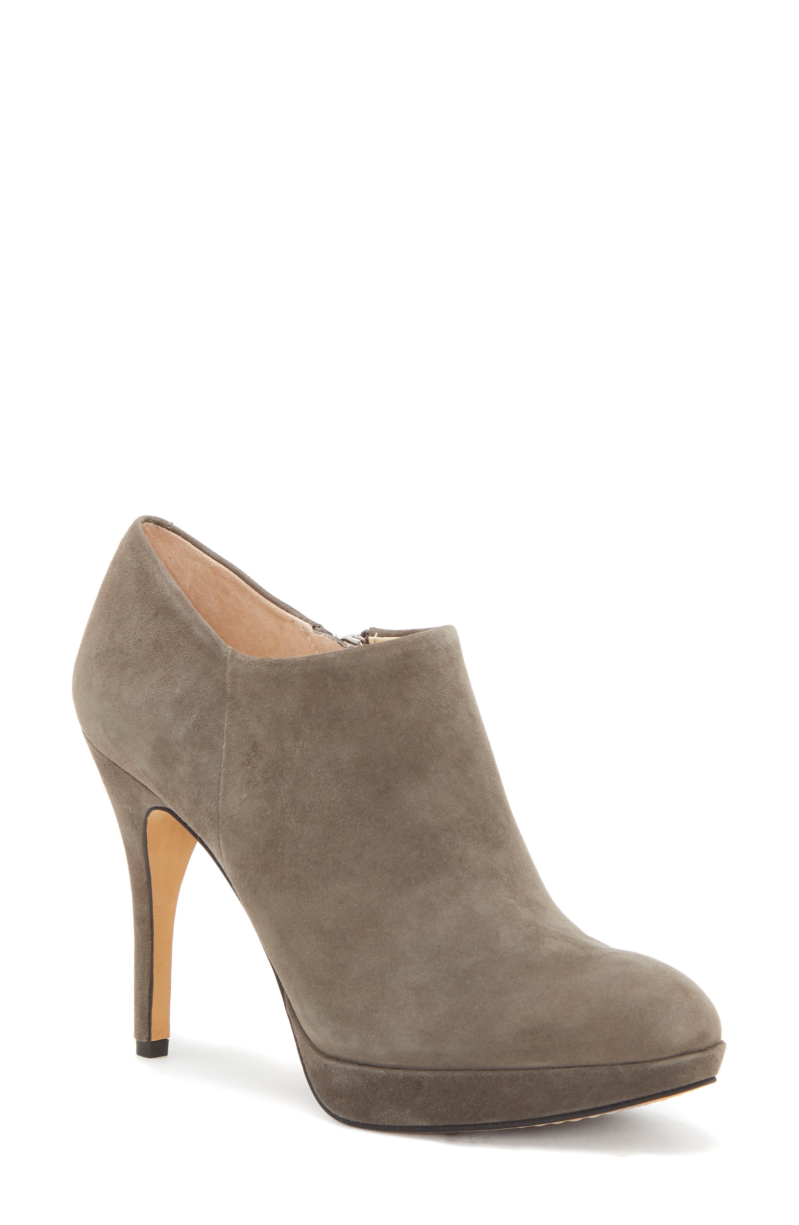 Vince Camuto Elvin Bootie