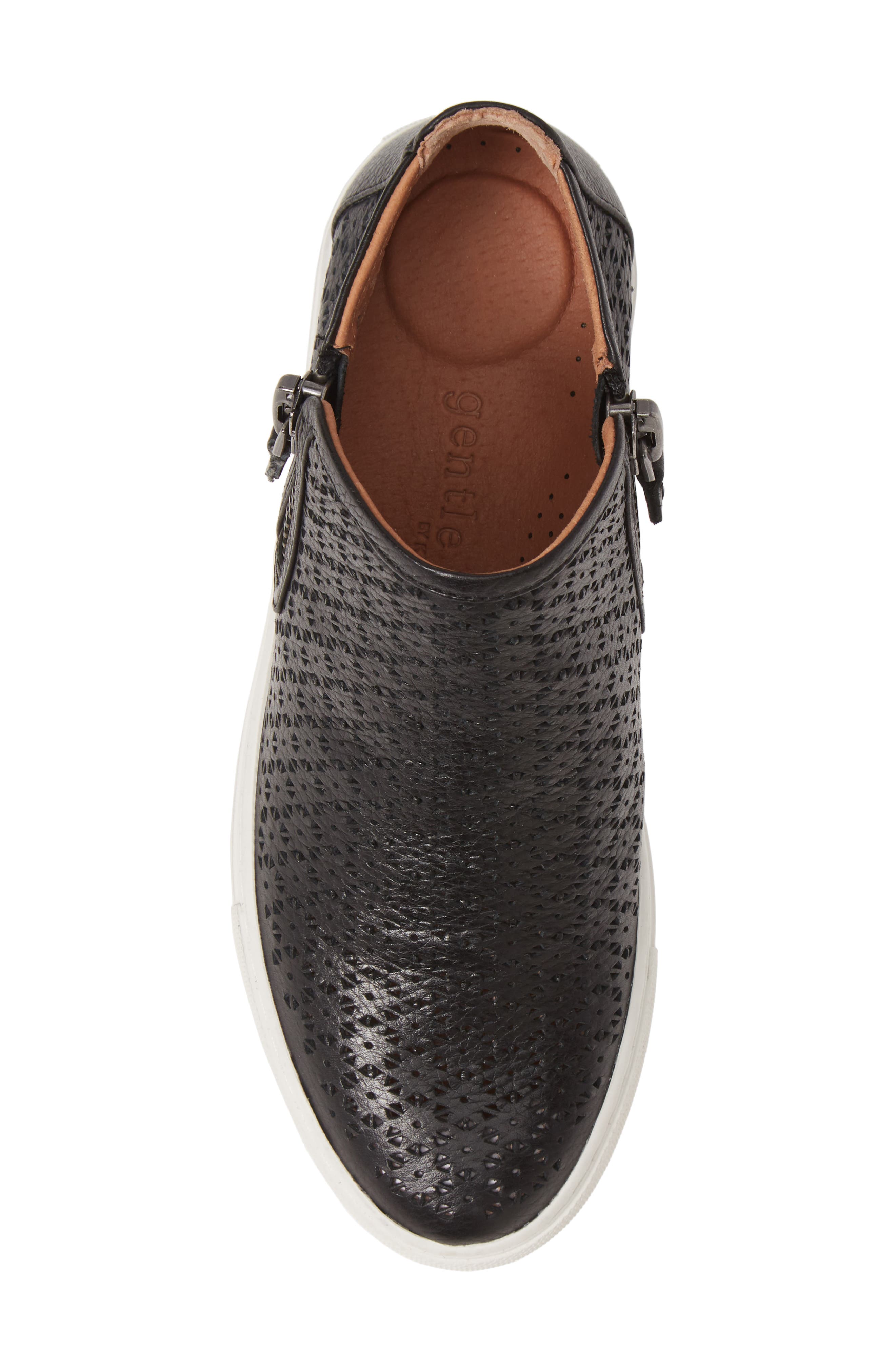 Gentle Souls by Kenneth Cole Lowe Sneaker (Women) | Nordstromrack