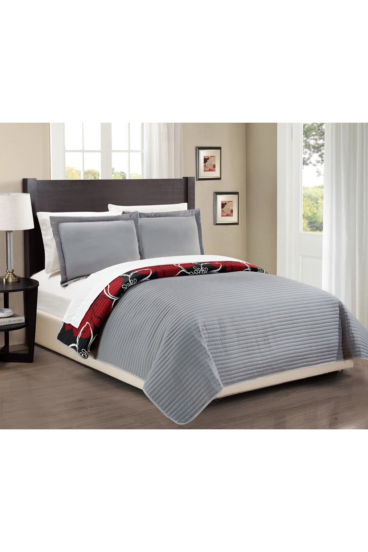 CHIC Twin Miles Abstract Floral Printed Quilt Set - Black | Nordstromrack