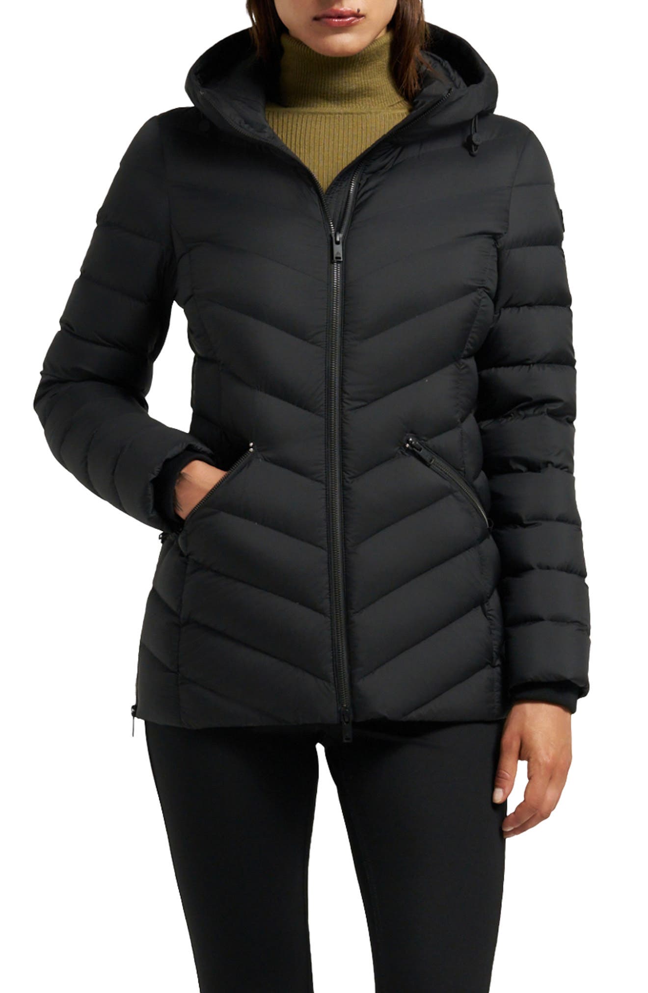 Moose Knuckles Rockcliff 5 Water Repellent Hooded 800 Fill Power Down ...