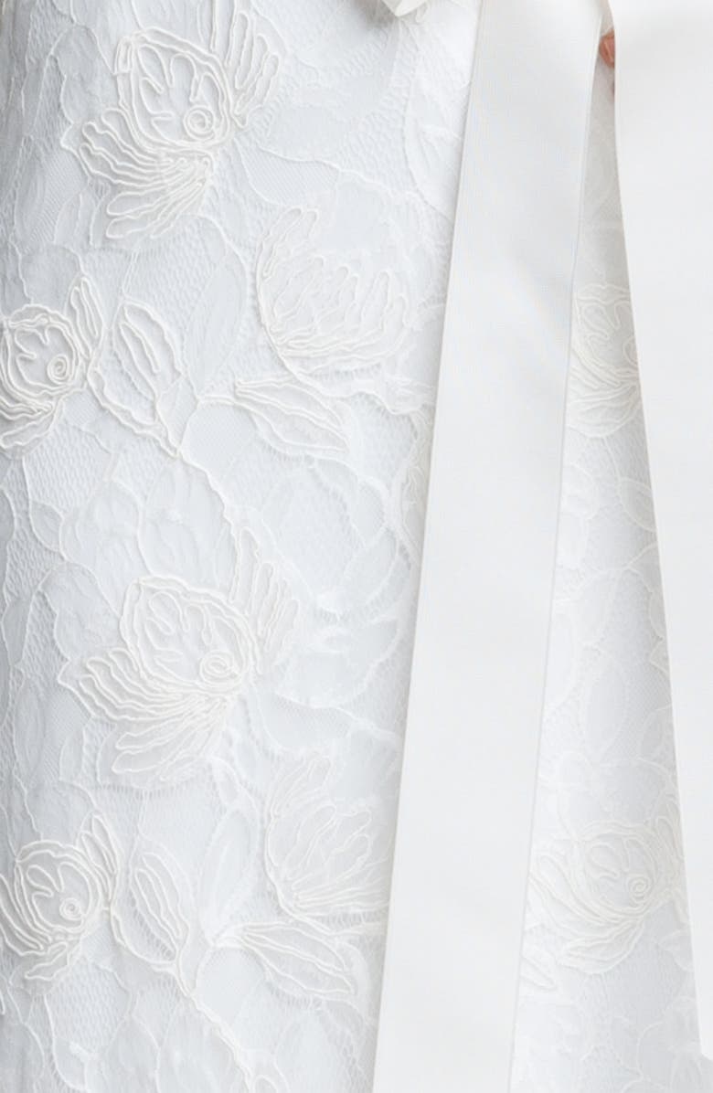Tadashi Shoji Scallop Lace Gown | Nordstrom
