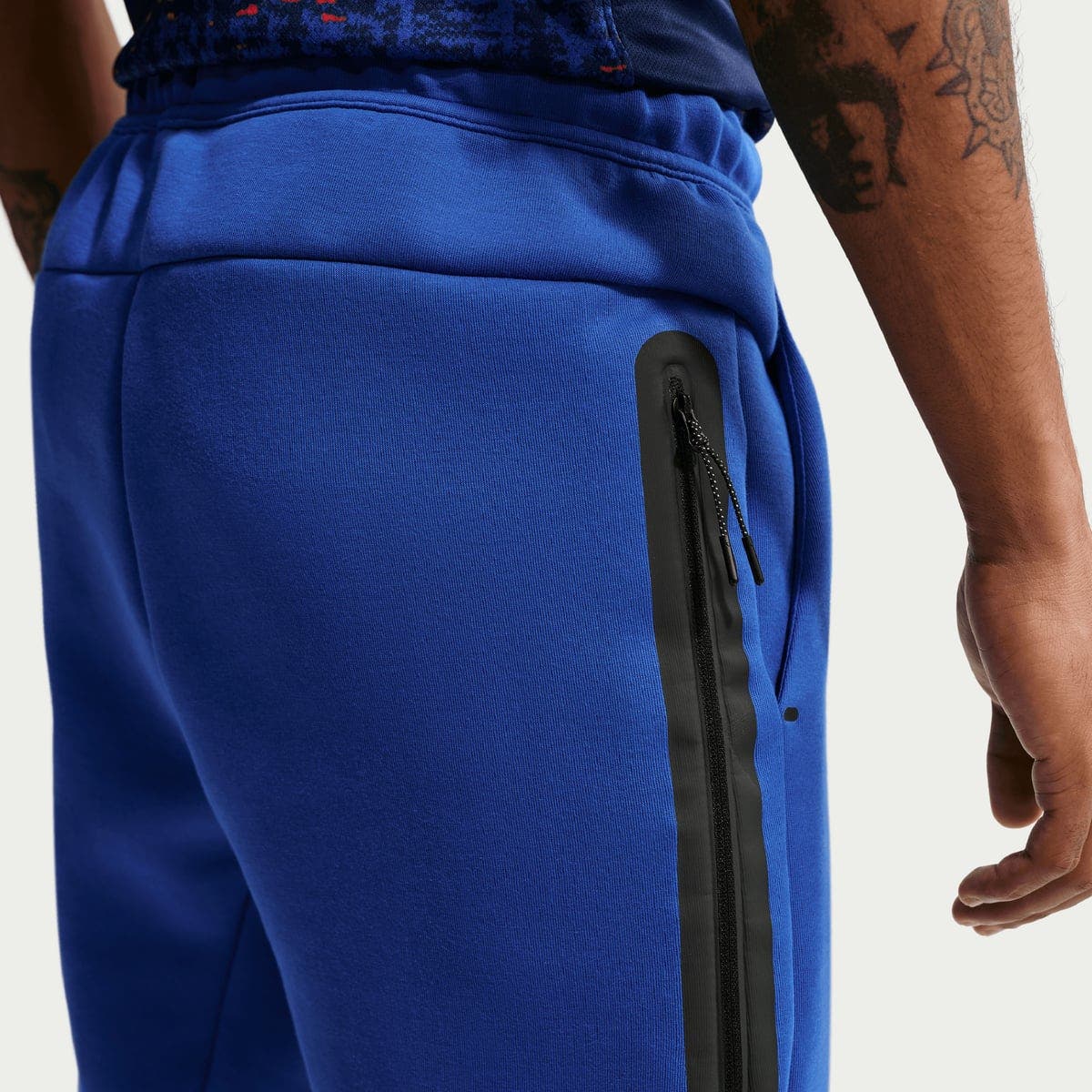 Nike Men's Nike Blue France National Team Tech Fleece Joggers (Men ...