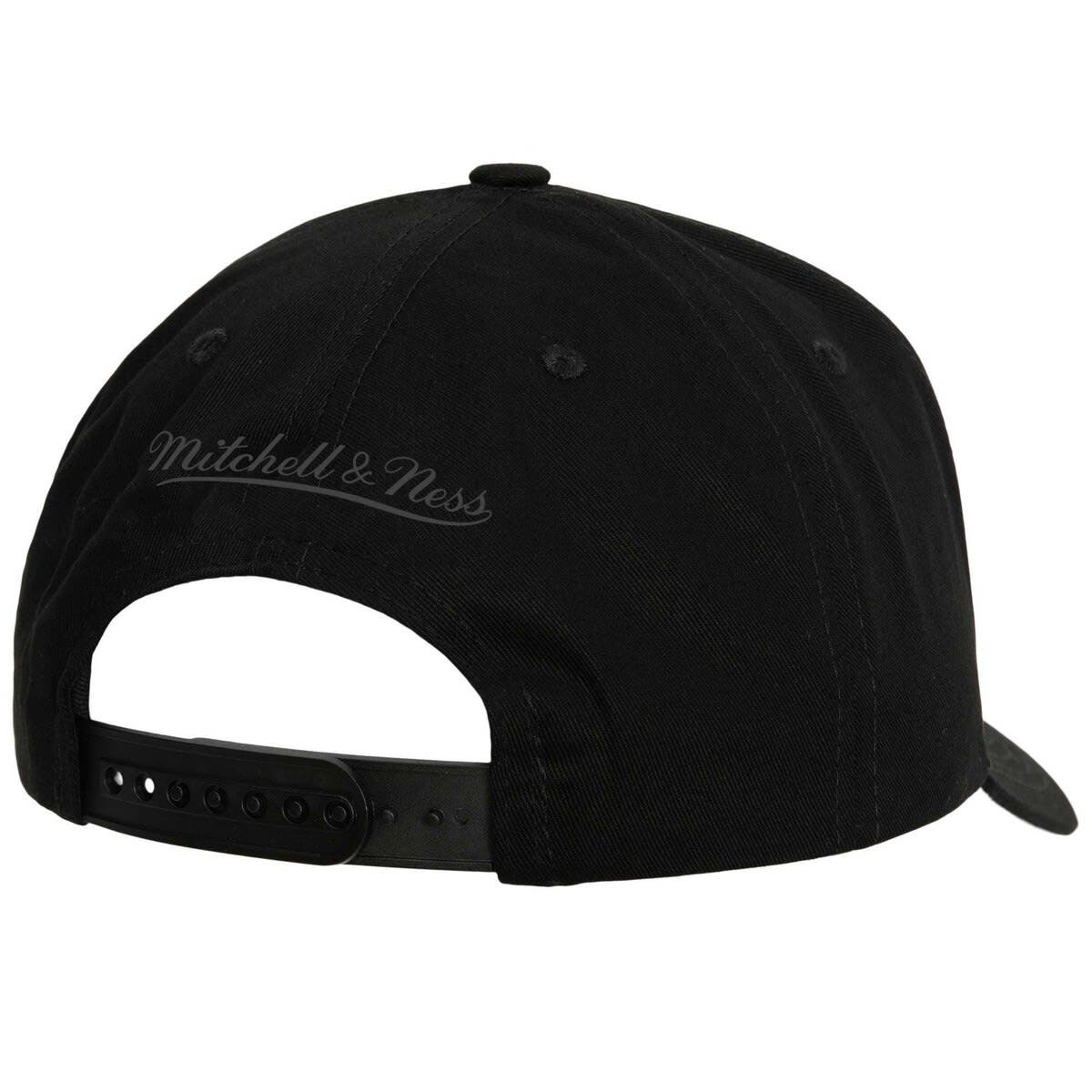 Mitchell & Ness Men's Mitchell & Ness Black Inter Miami CF Logo Low ...