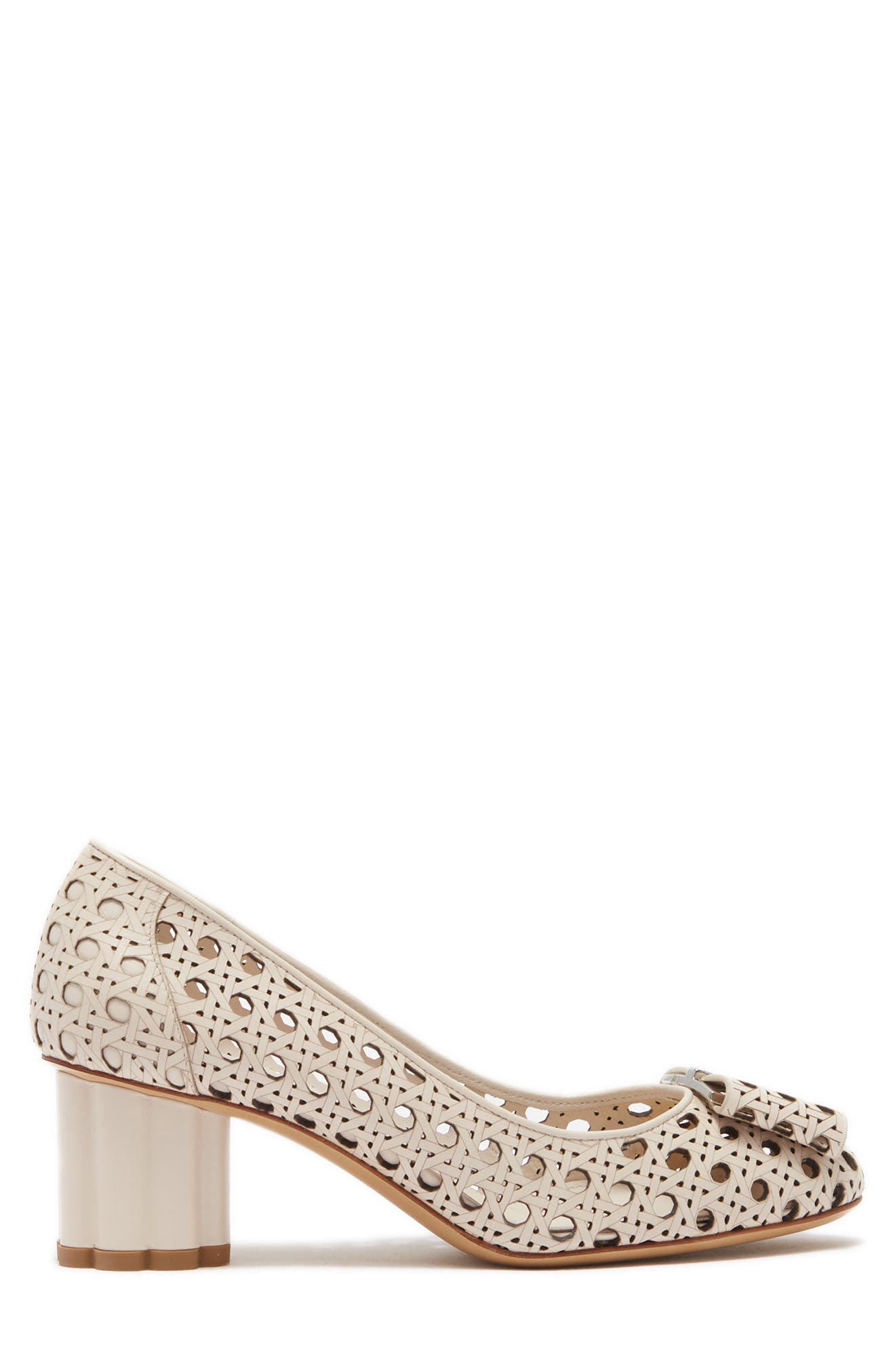 FERRAGAMO Laser Cut Bow Pump | Nordstromrack