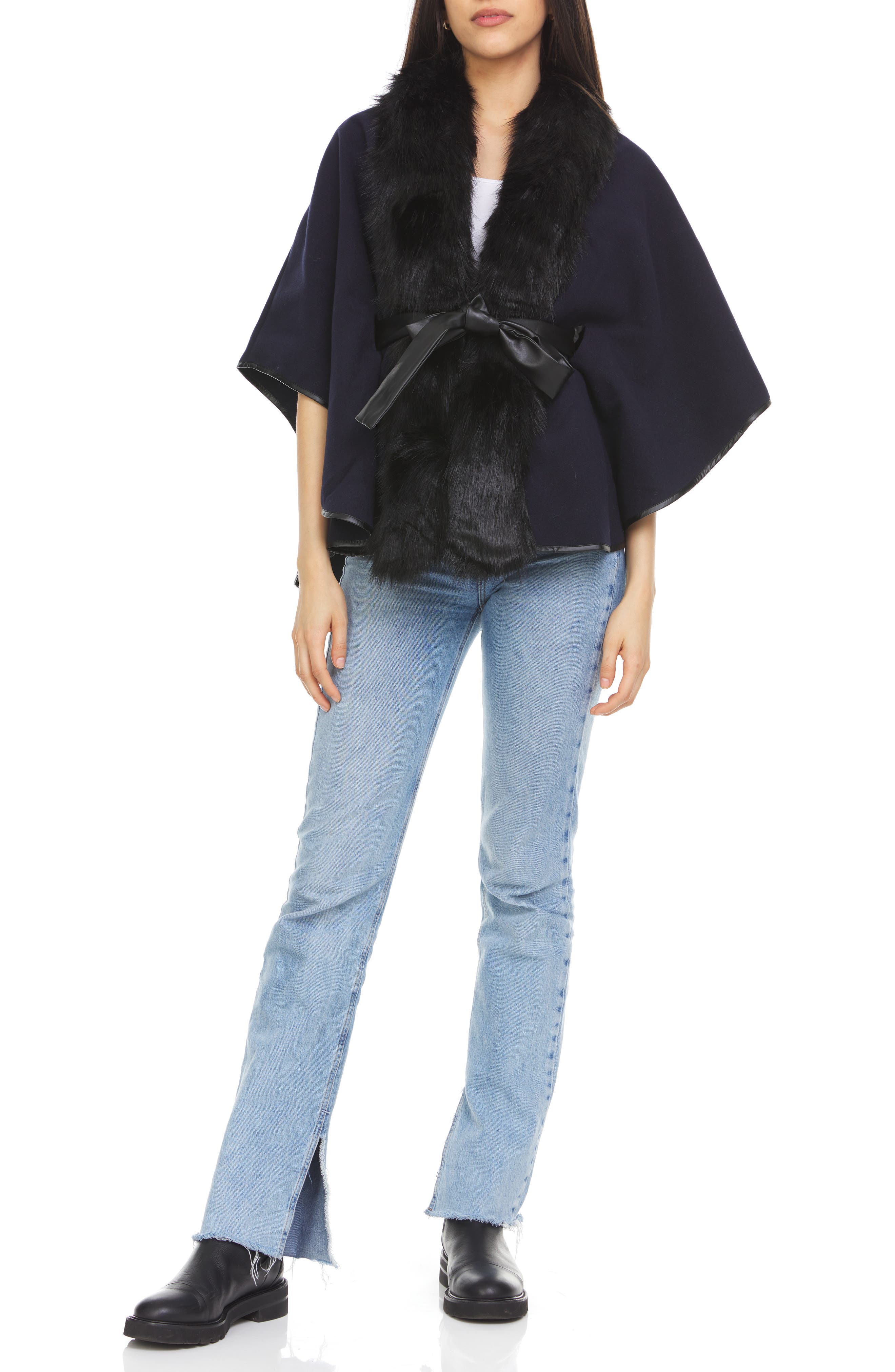 Laundry by Shelli Segal Faux Fur Trim Woven Cape | Nordstromrack