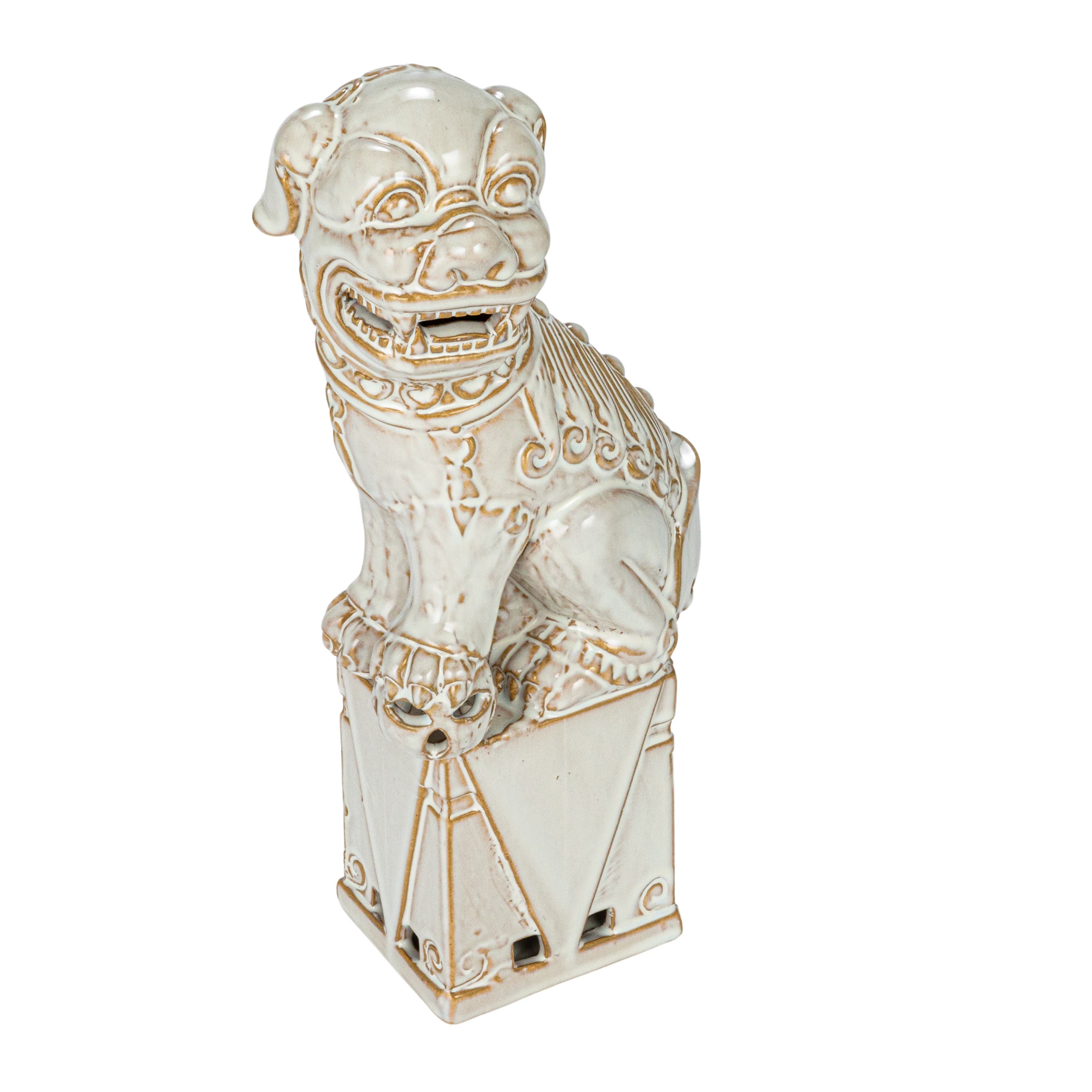 Storied Home Stoneware Vintage Reproduction Guardian Lions Décor and ...