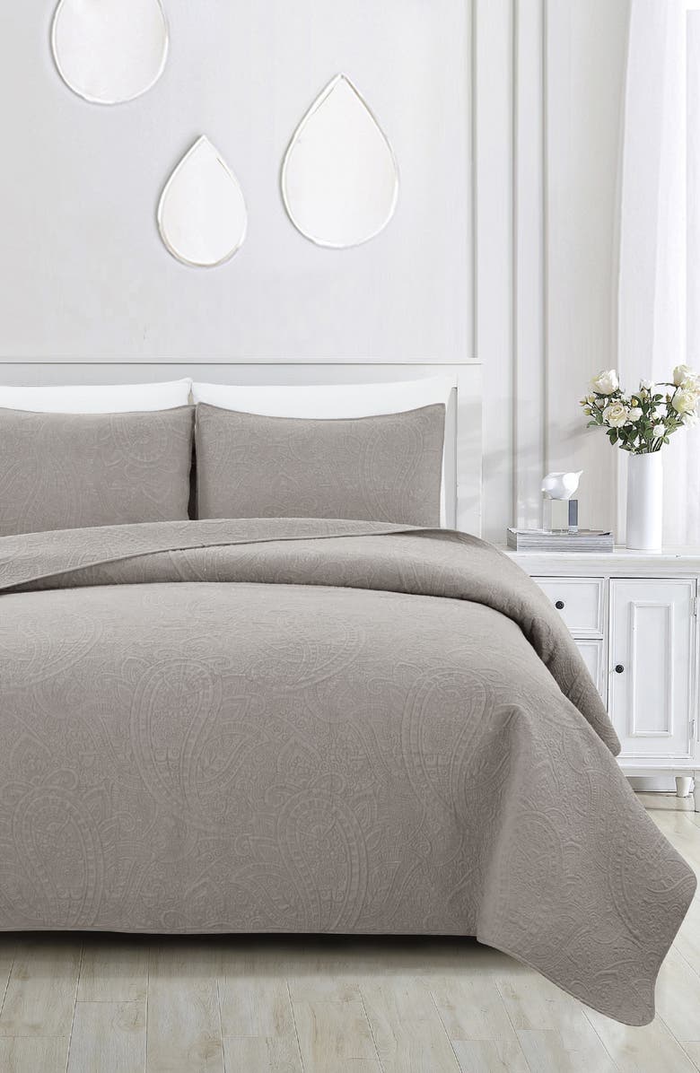 MELANGE HOME Pretty Paisley Embroidered 2-Piece Quilt Set | Nordstromrack