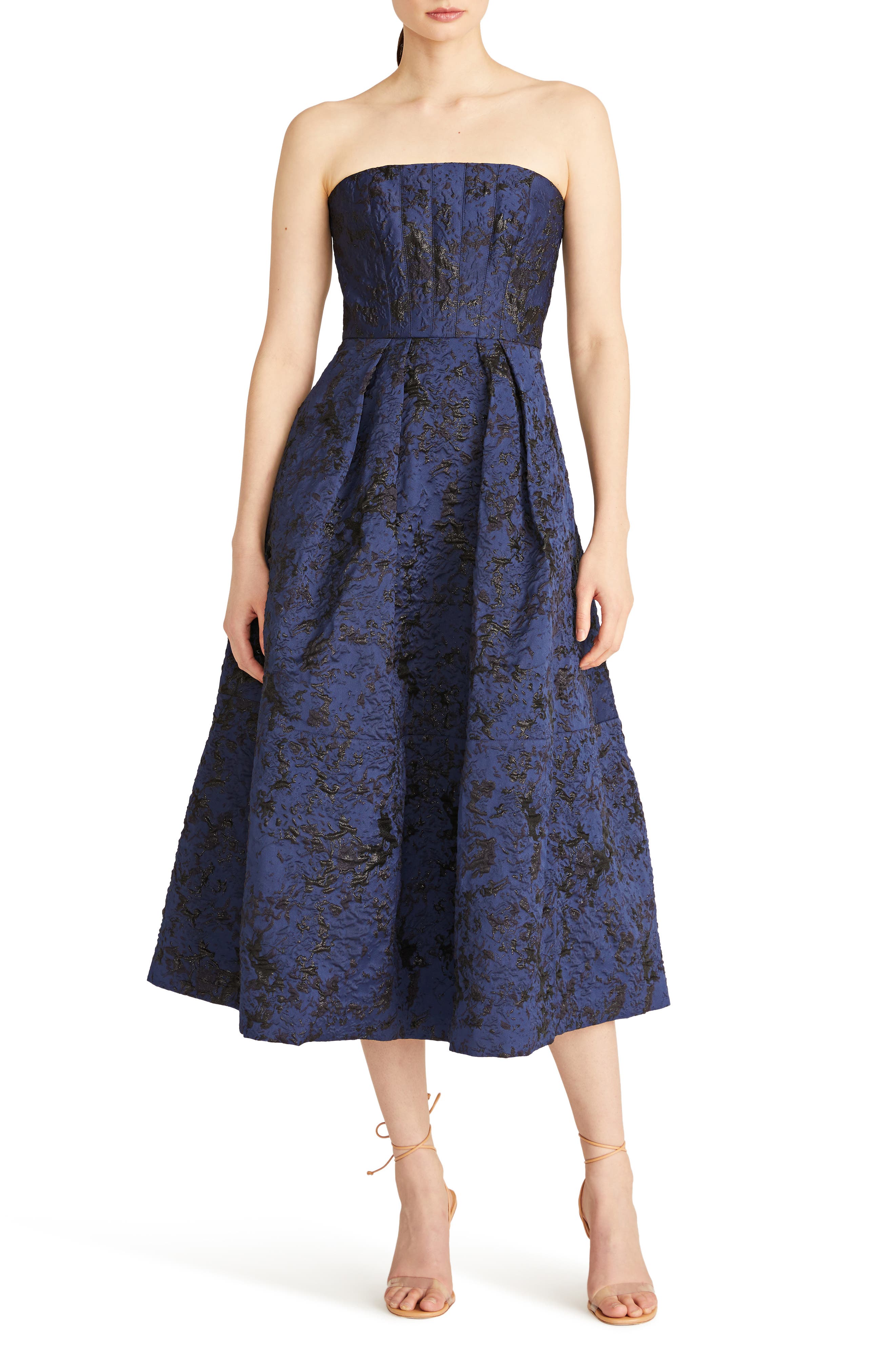 ML Monique Lhuillier Isabel Metallic Jacquard Strapless Midi Fit ...