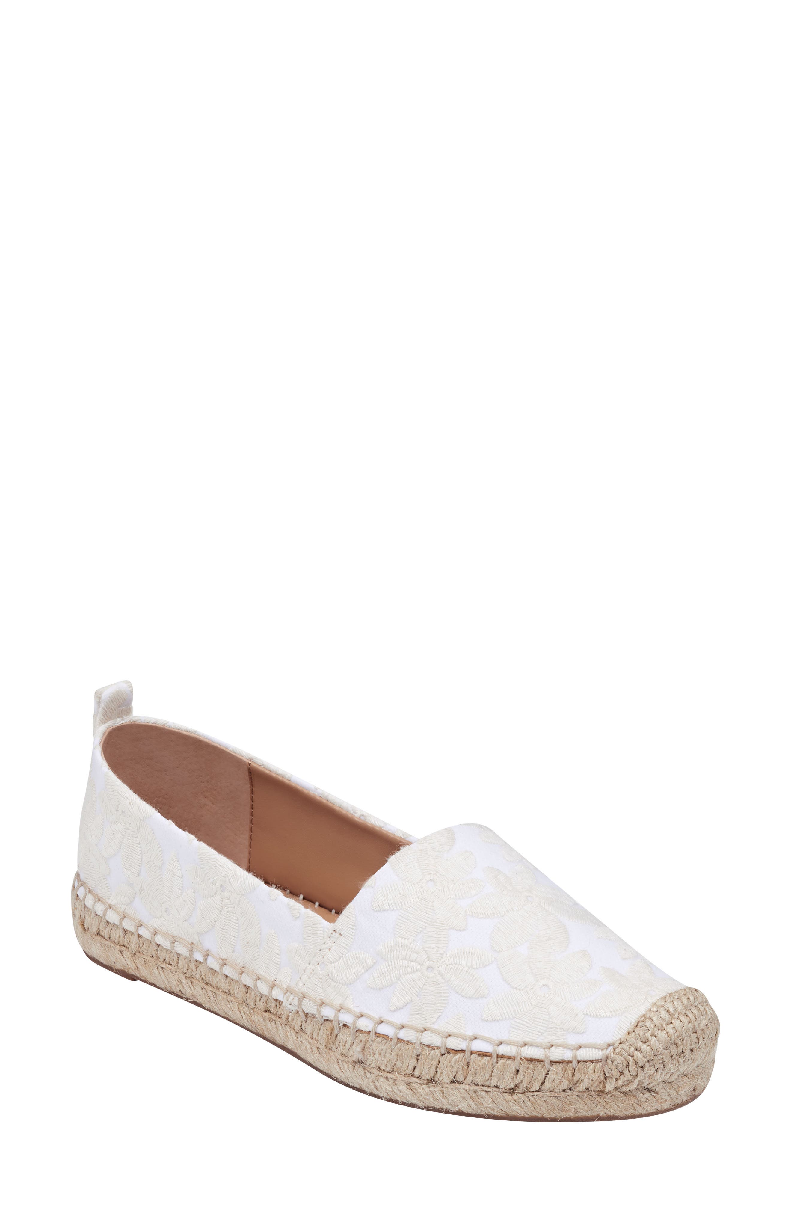 Marc Fisher LTD Cacera 2 Flat | Nordstromrack