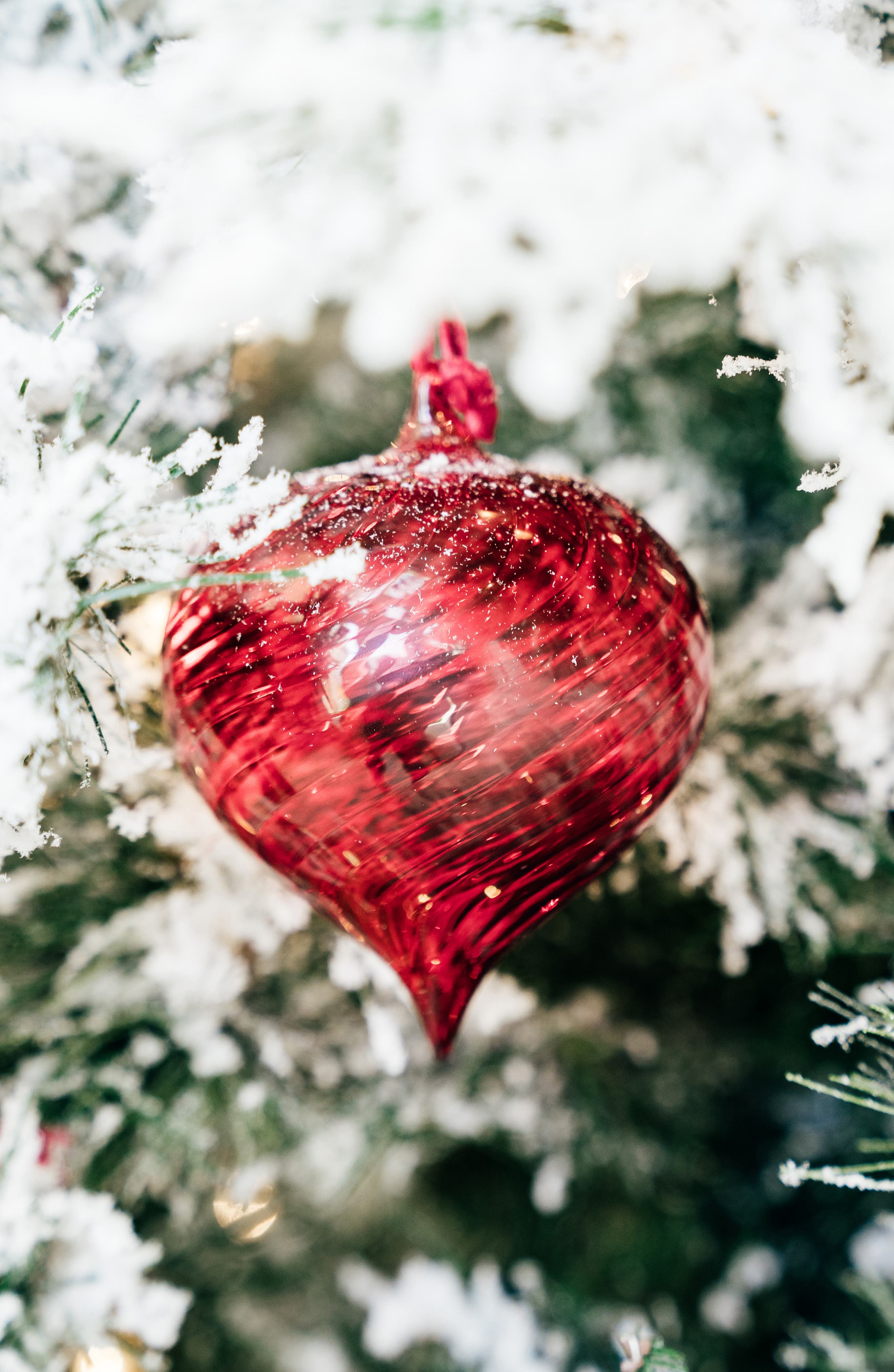 Rachel Parcell Set of 2 Swirl Glass Ornaments | Nordstrom