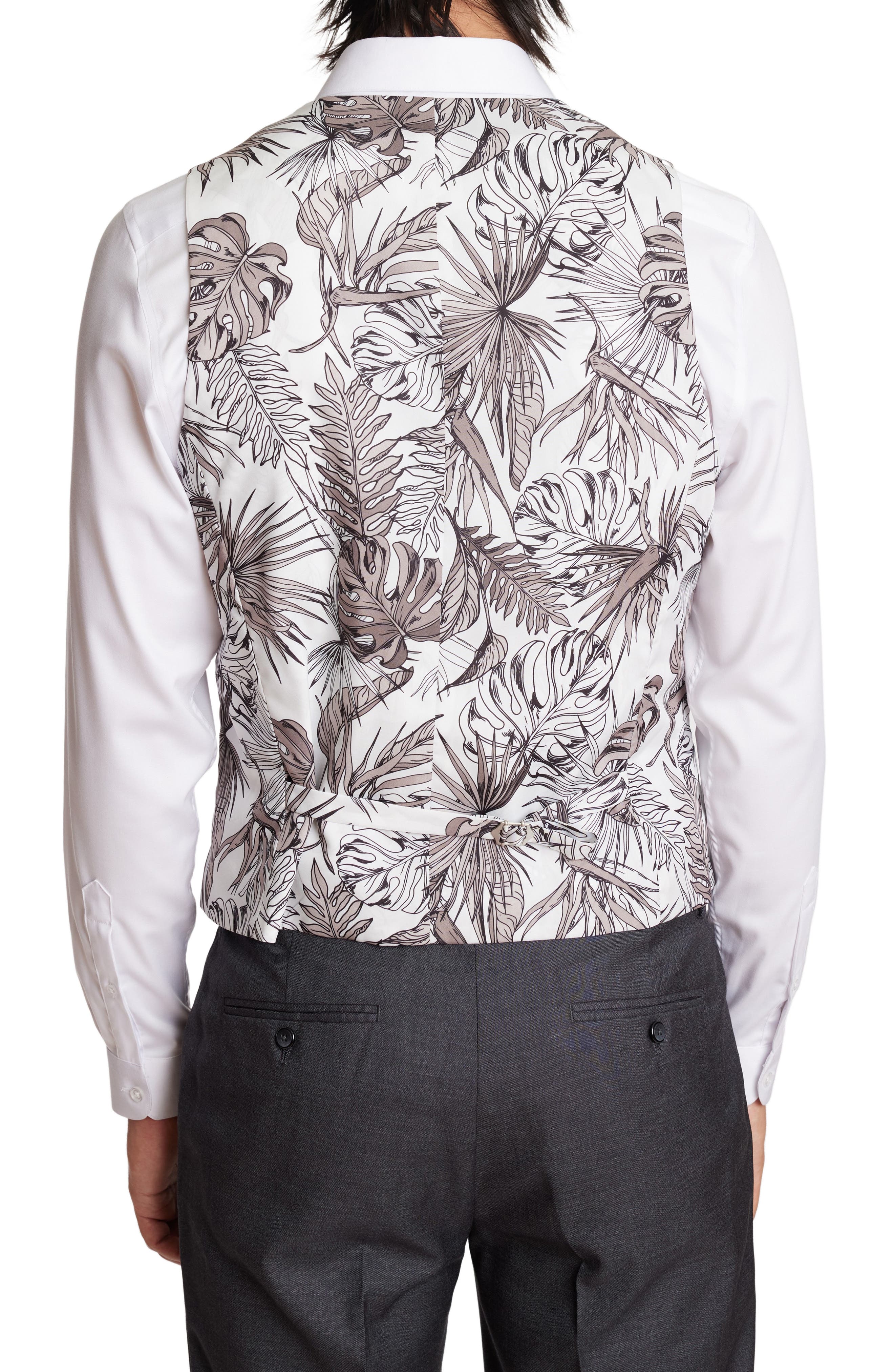 Eaton Modern Fit Vest (Men) | Nordstromrack