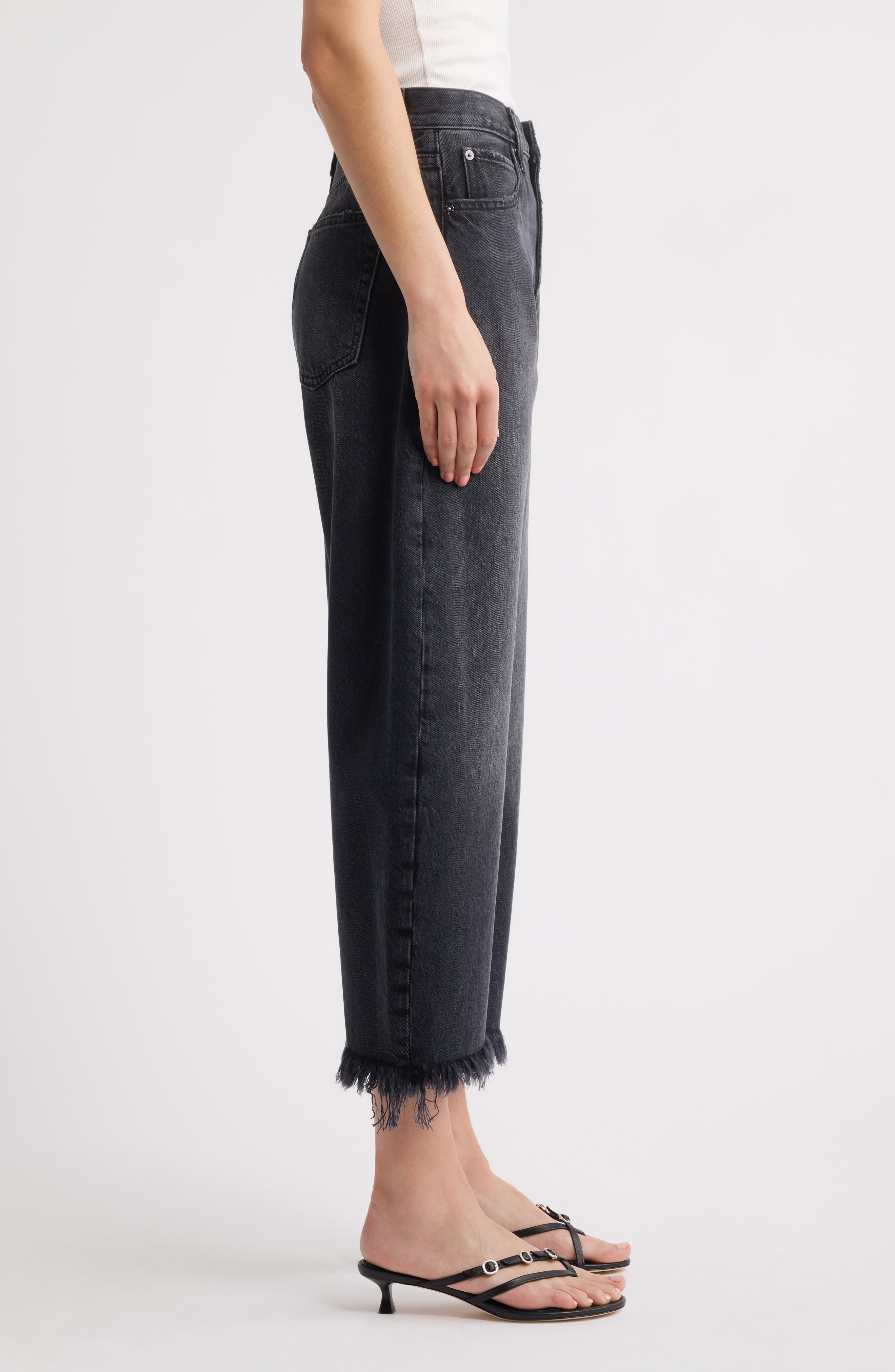 FRAME The Bubble Raw Hem Crop Baggy Jeans | Nordstromrack