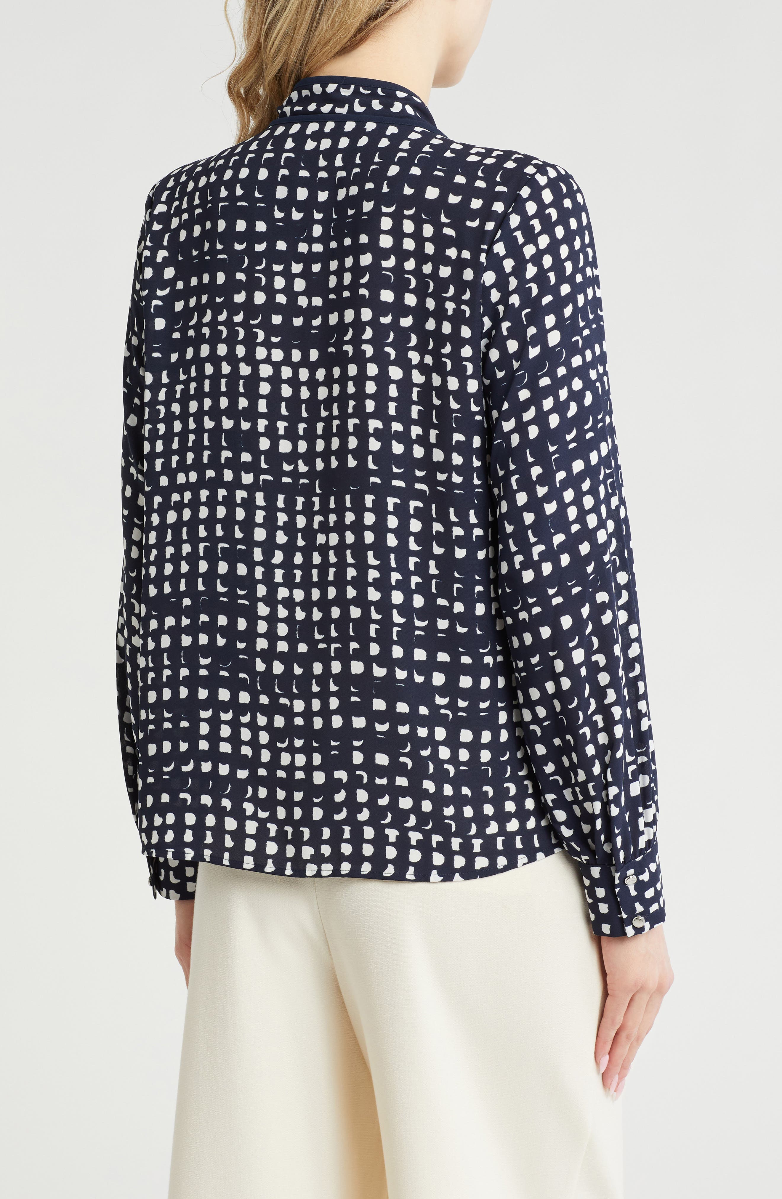 Calvin Klein Geo Print Tie Neck Crepe Top | Nordstromrack