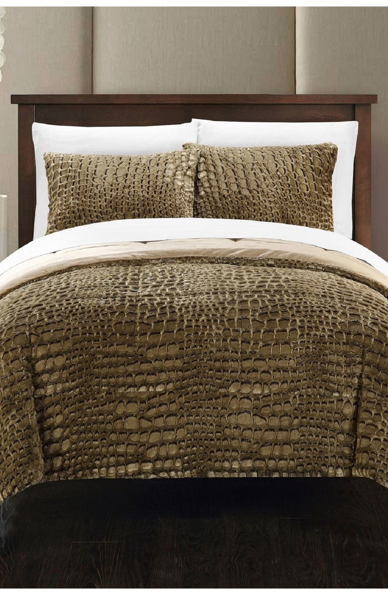 CHIC Alligator Print Faux Fur Gold 3-Piece Queen Comforter Set - Gold ...