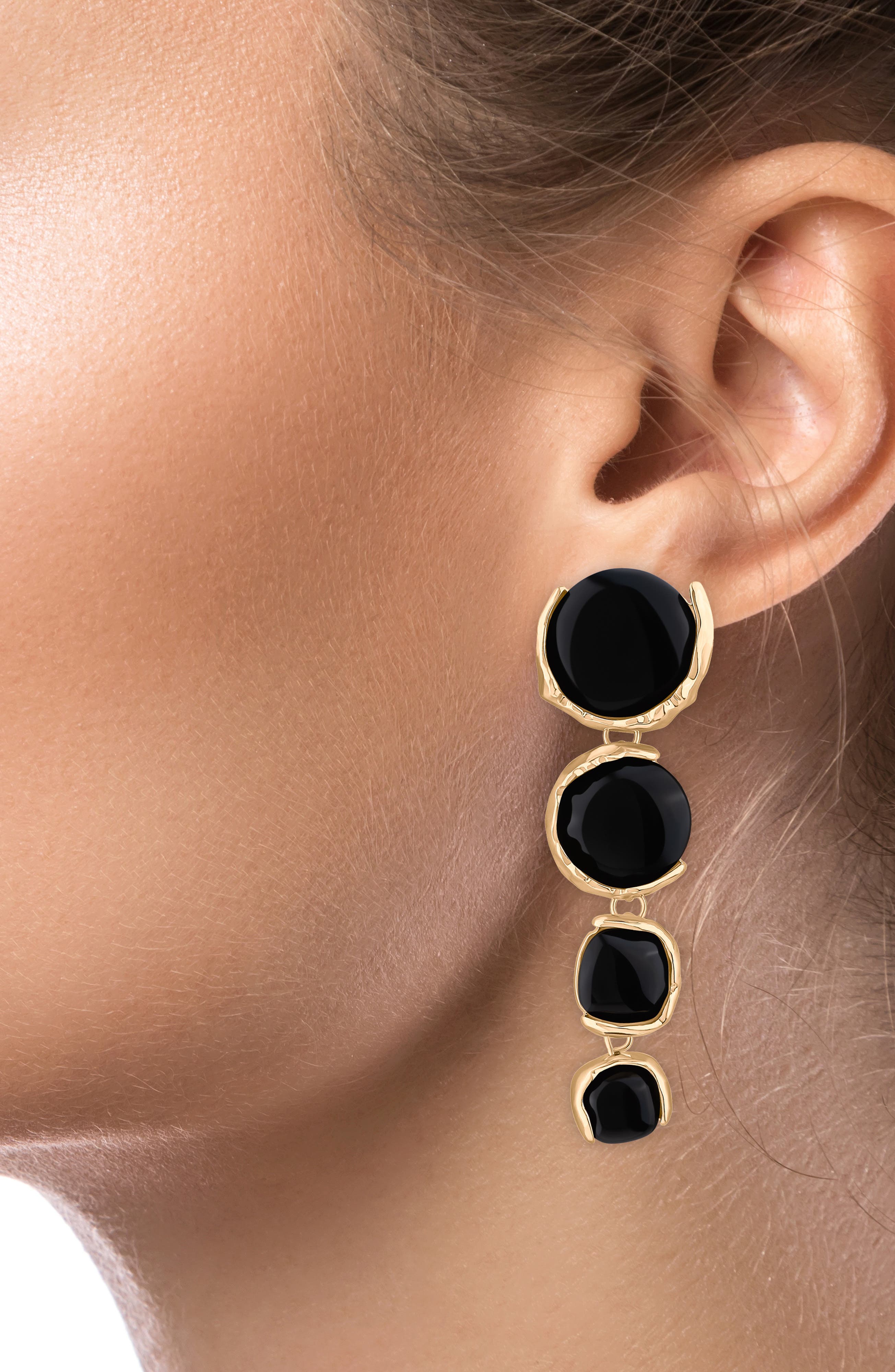 JARDIN Graduated Sculpted Circle Linear Drop Earrings | Nordstromrack