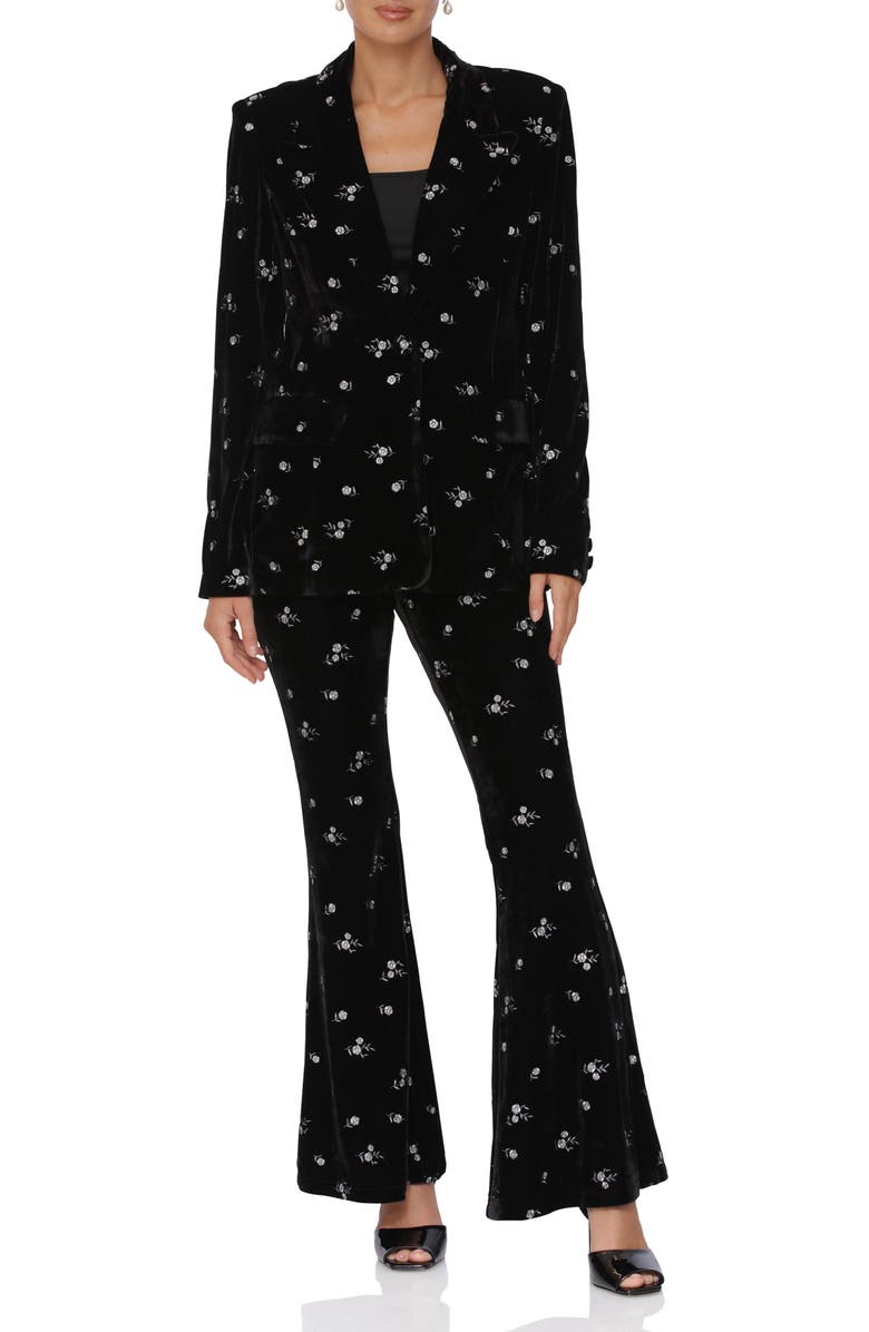 Avec Les Filles Floral Embroidered Velvet Tuxedo Blazer | Nordstromrack