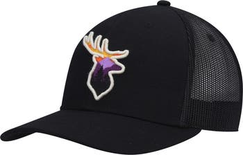 Local Crowns Men's Local Crowns Black Deer Animal Collection Forest ...