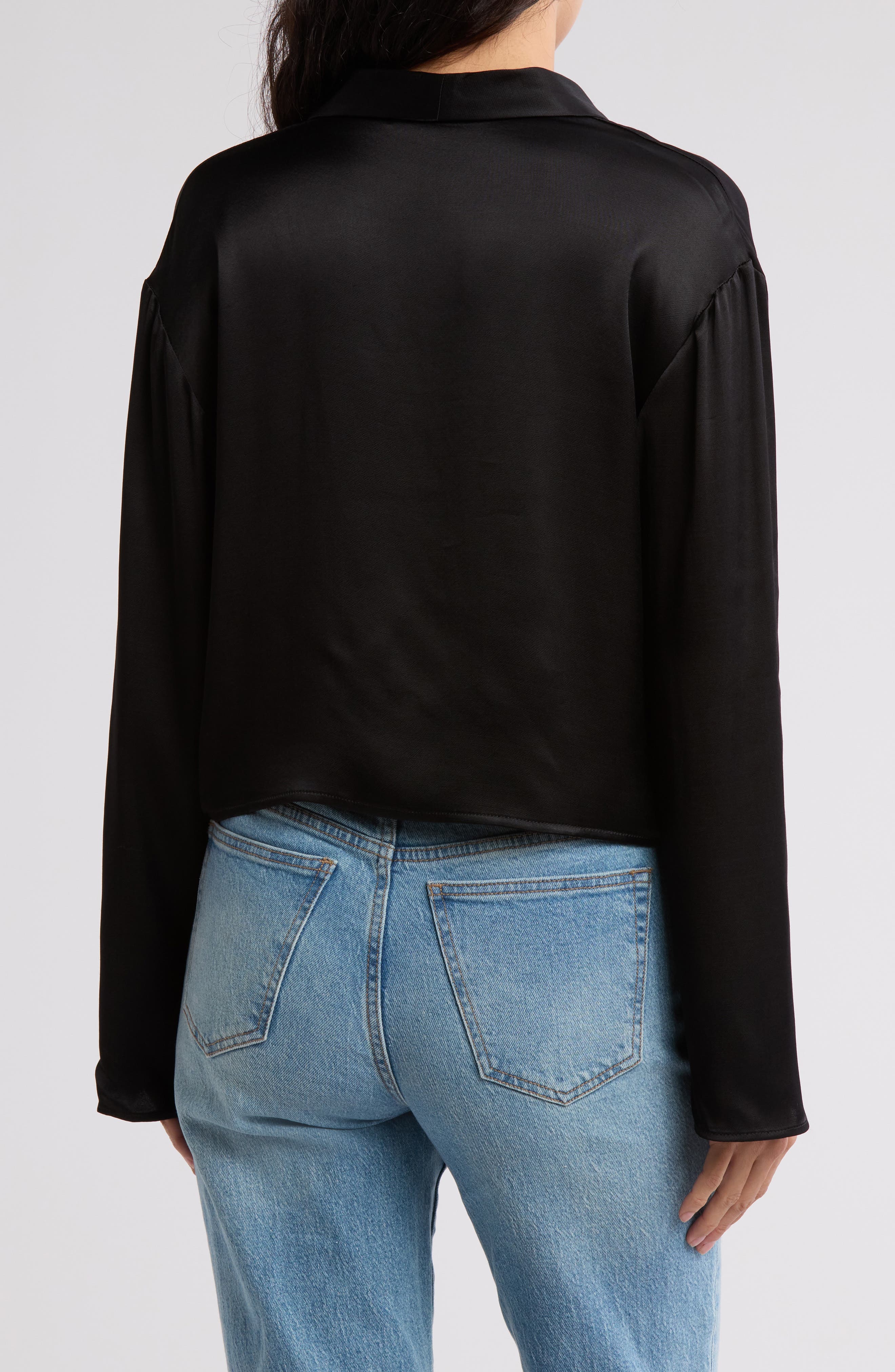 WAYF Bow Front Long Sleeve Satin Crop Top | Nordstromrack