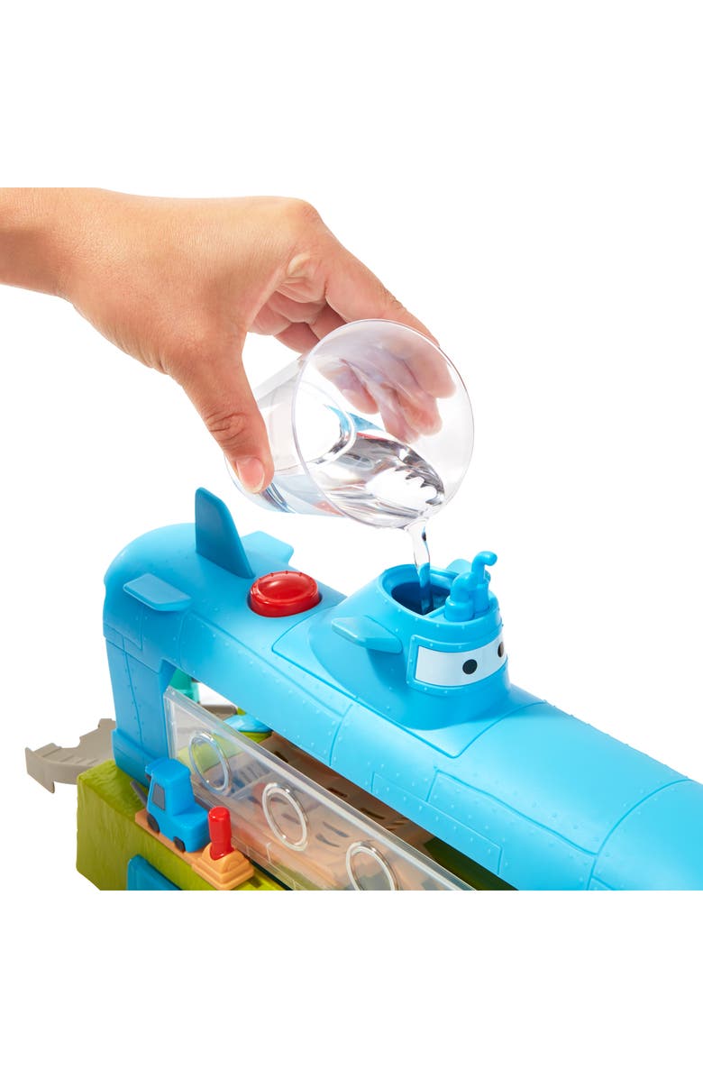 Mattel Disney® Pixar® Cars On The Road Color Change Submarine Car Wash ...