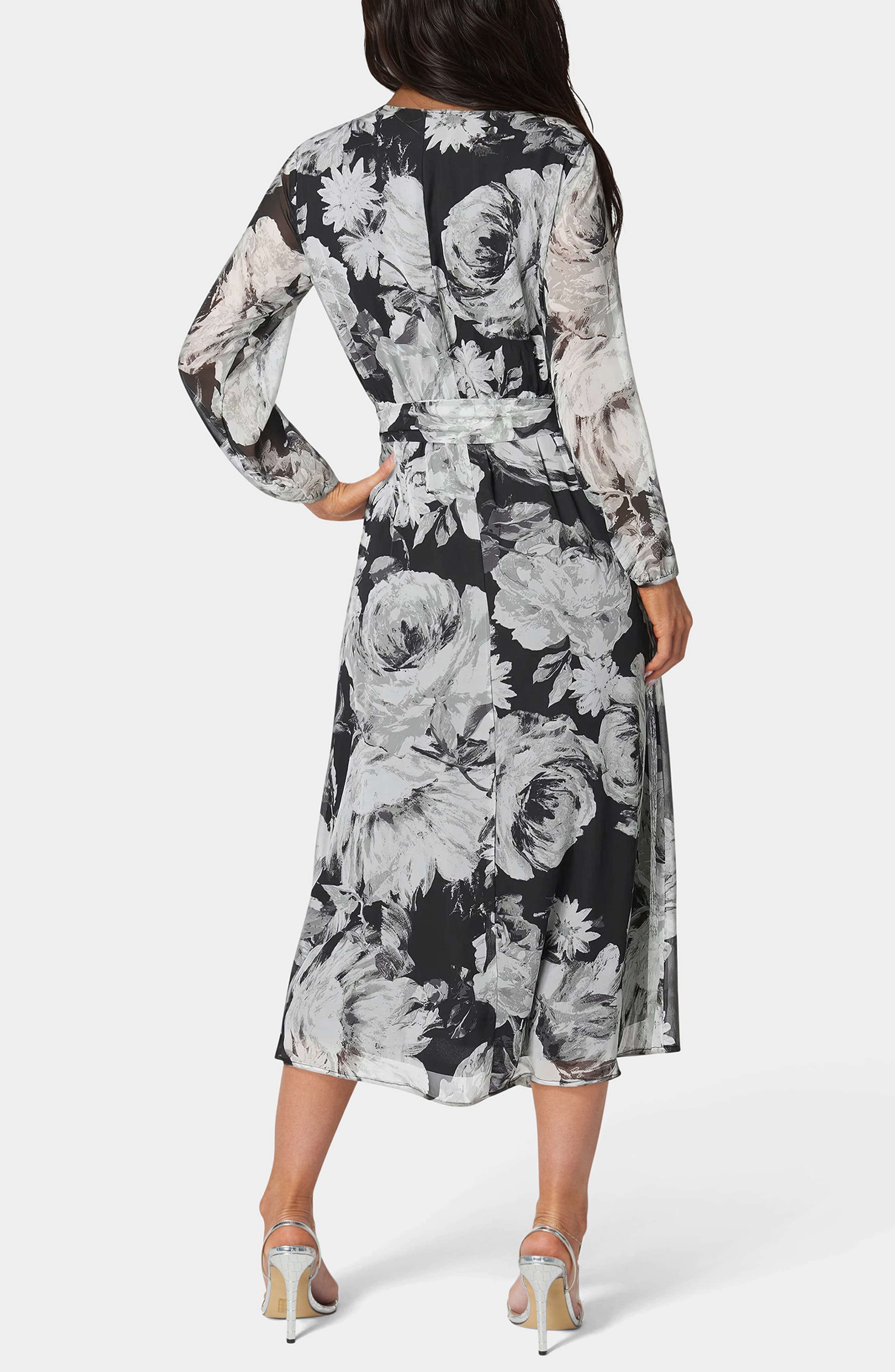 bebe Winter Floral Long Sleeve Chiffon Dress | Nordstromrack