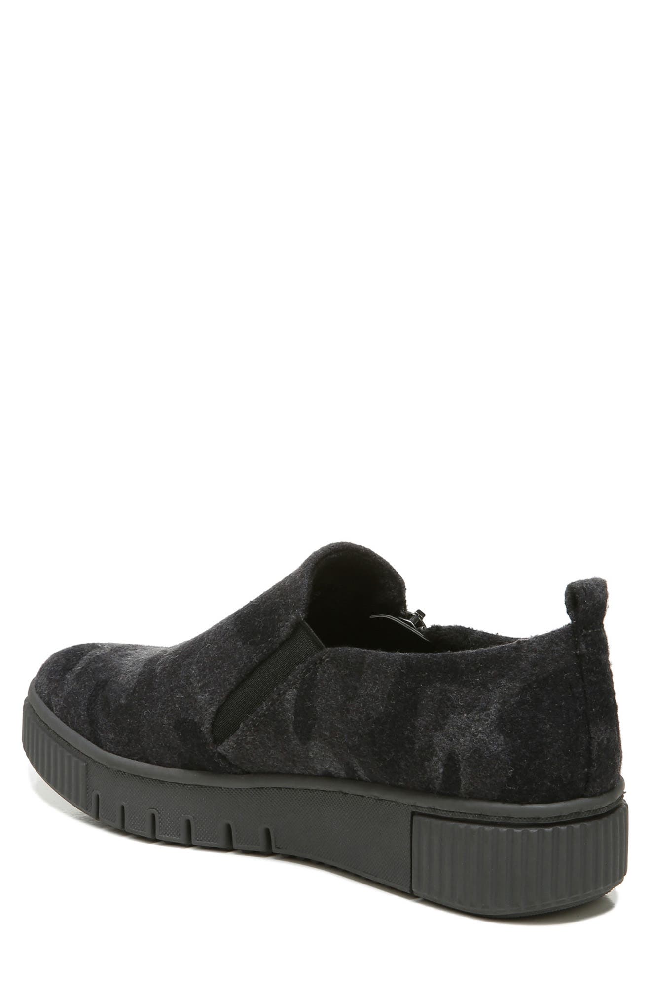 SOUL NATURALIZER Turner Perforated Sneaker | Nordstromrack