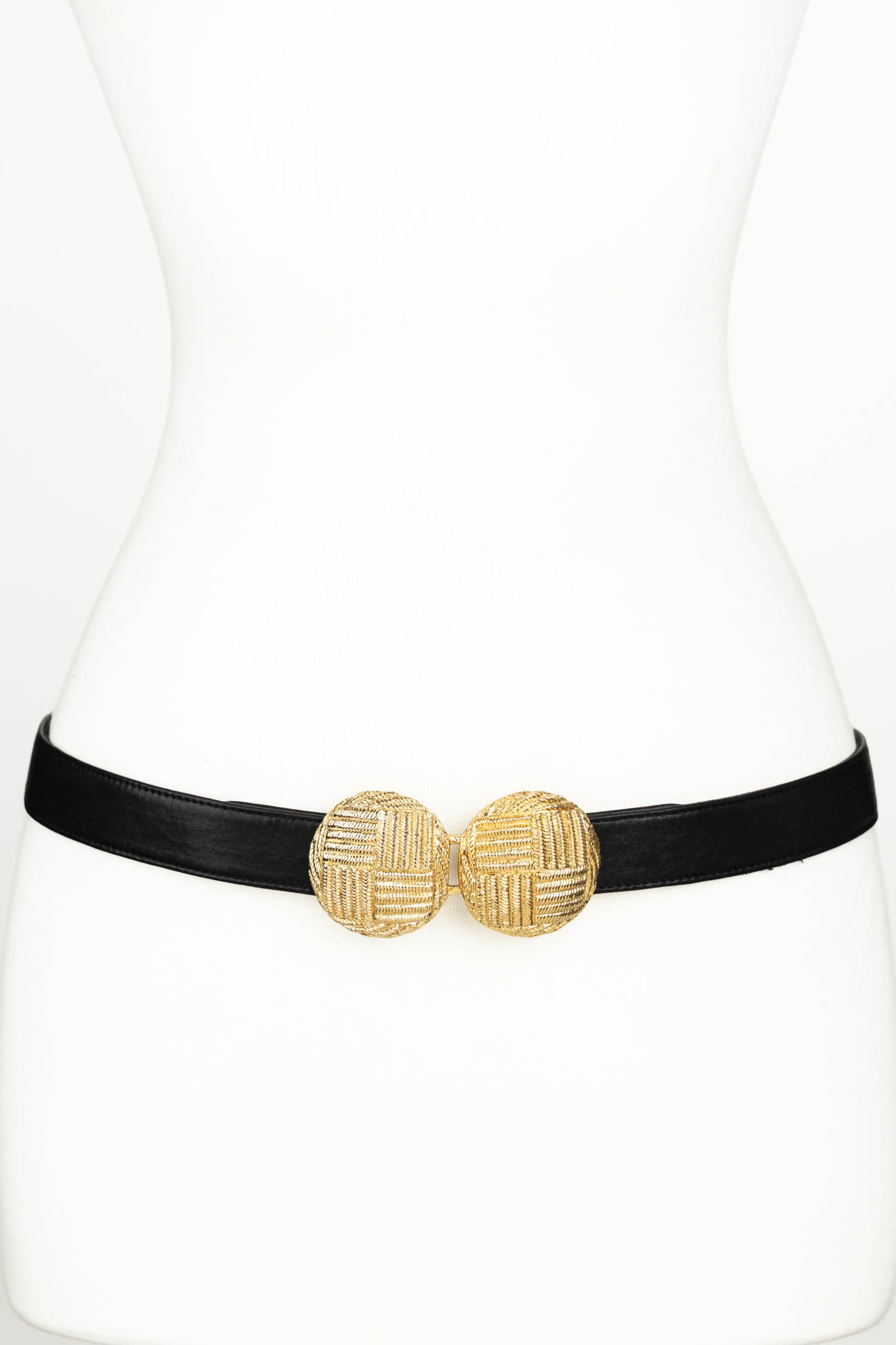 Raina Belts Round Gold Medallion Buckle Leather Belt | Nordstrom