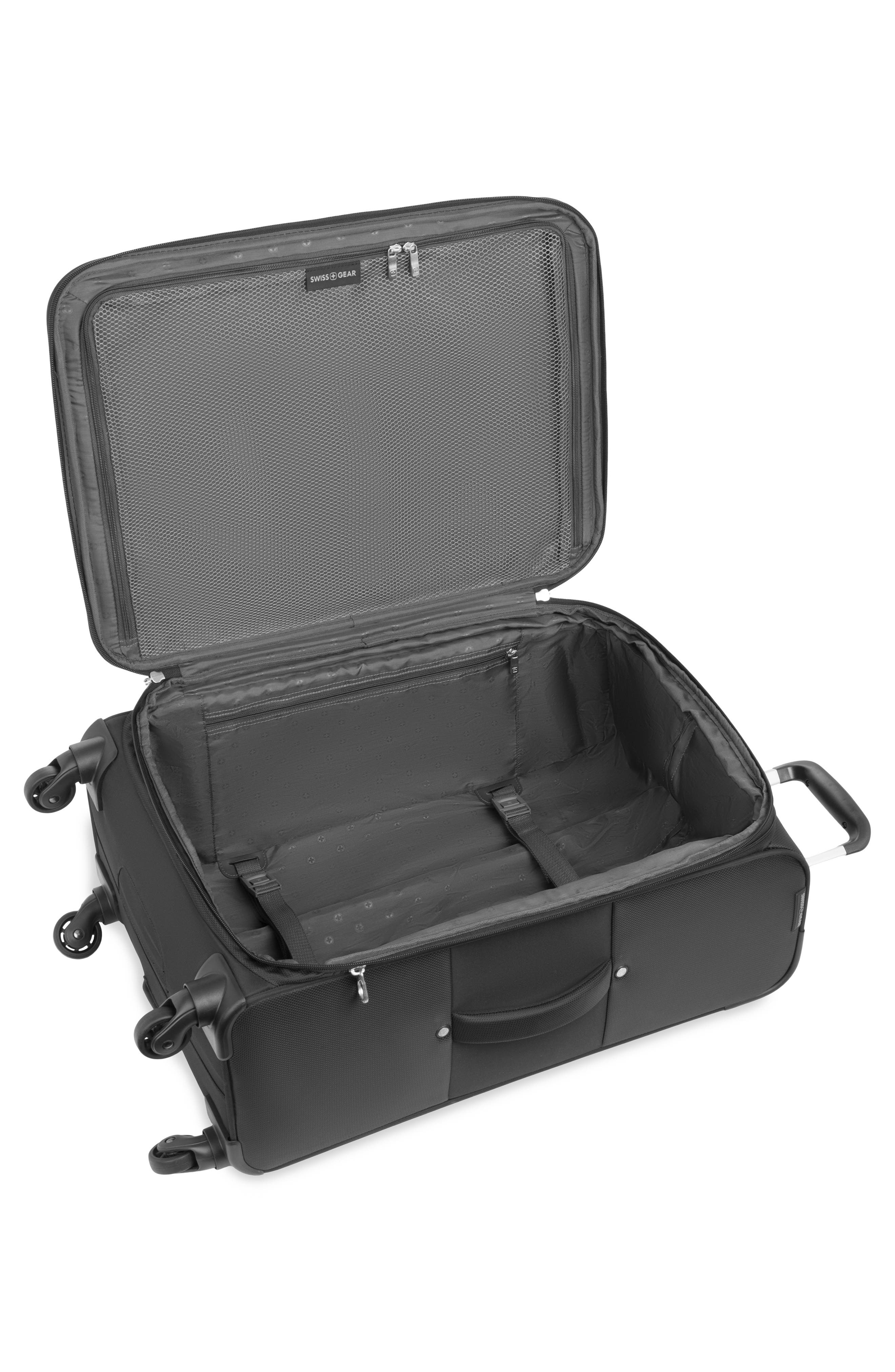 SWISSGEAR 25-Inch Softside Spinner Suitcase | Nordstromrack