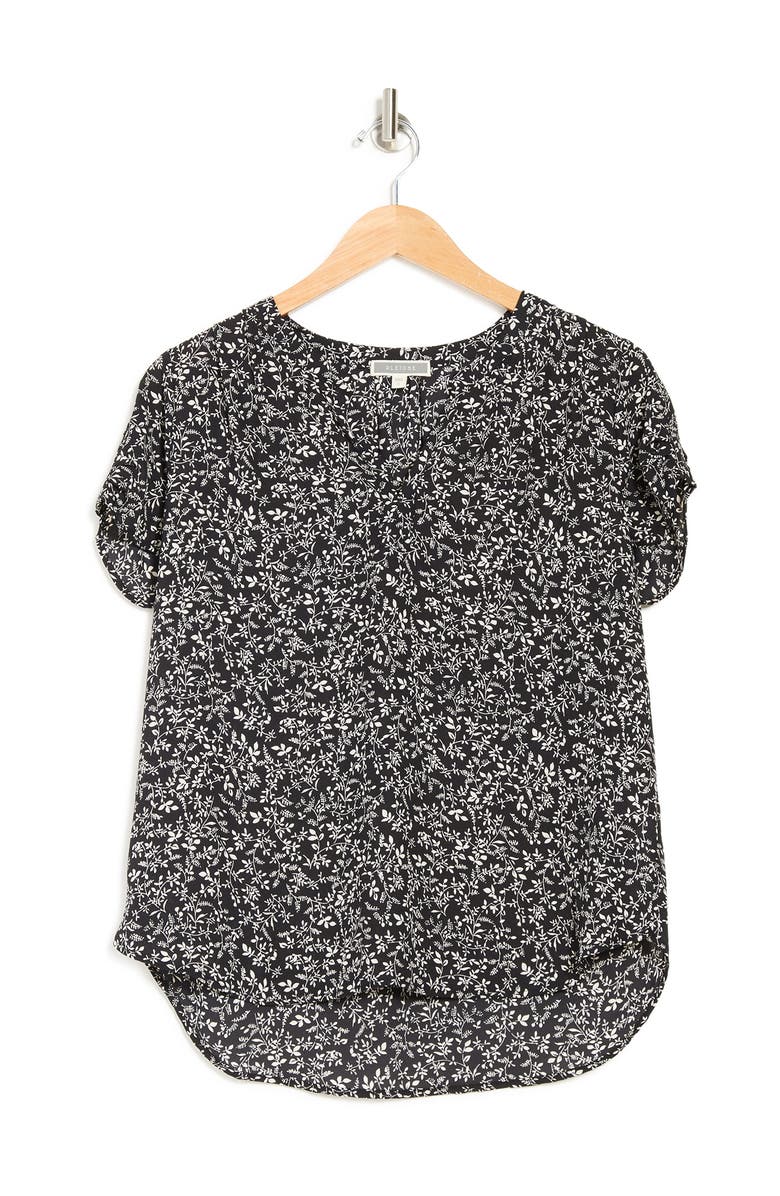 Pleione V-Neck Short Sleeve Leaf Print Notch Top | Nordstromrack