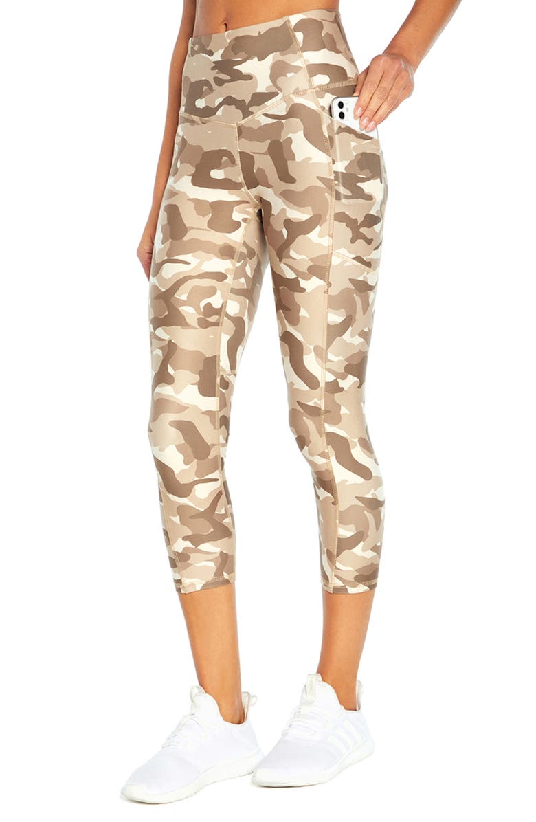 MARIKA Edge Pocket Capri Leggings | Nordstromrack