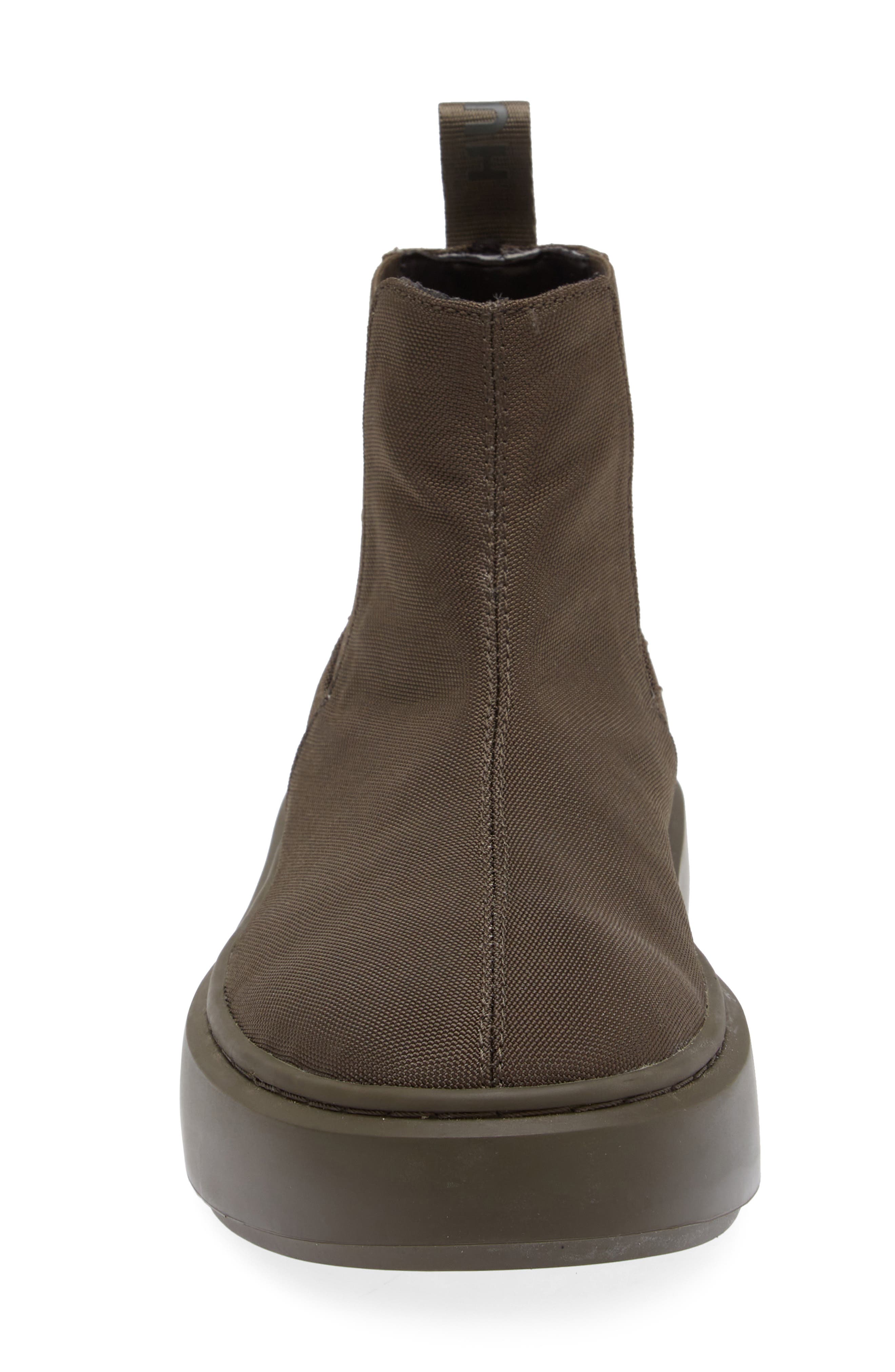 BOSS Allen Chelsea Boot (Men) | Nordstromrack