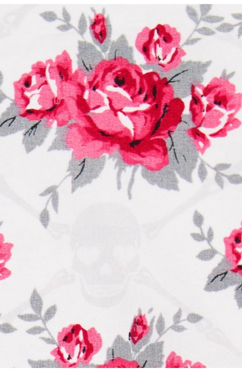 Betsey Johnson Skull Rose Trellis Bright Red Queen Sheet Set ...