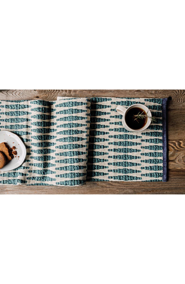 Now Designs Spool Table Runner | Nordstromrack