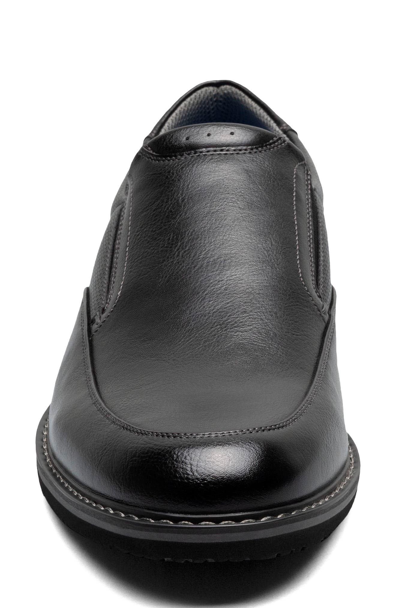 NUNN BUSH Prauge Moc Toe Slip-on Loafer (Men) | Nordstromrack