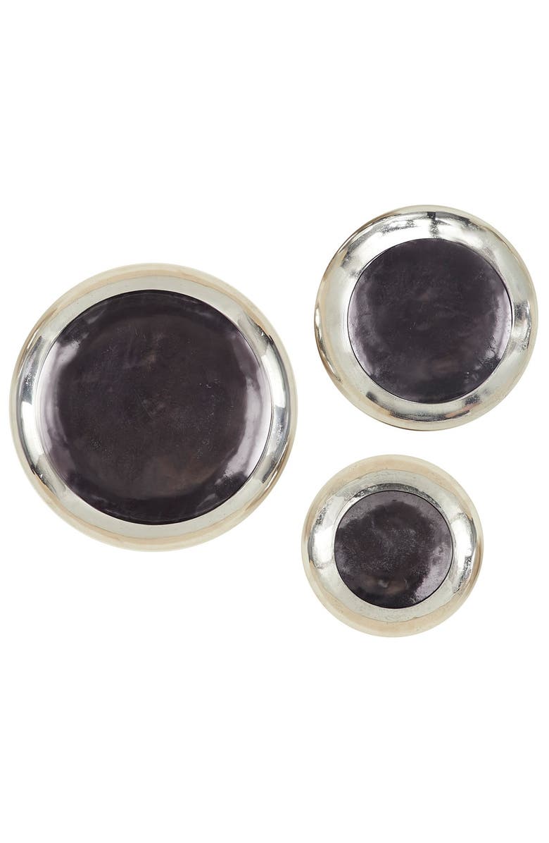 WILLOW ROW Metallic Silver and Gunmetal Round Metal Plate Wall Decor ...