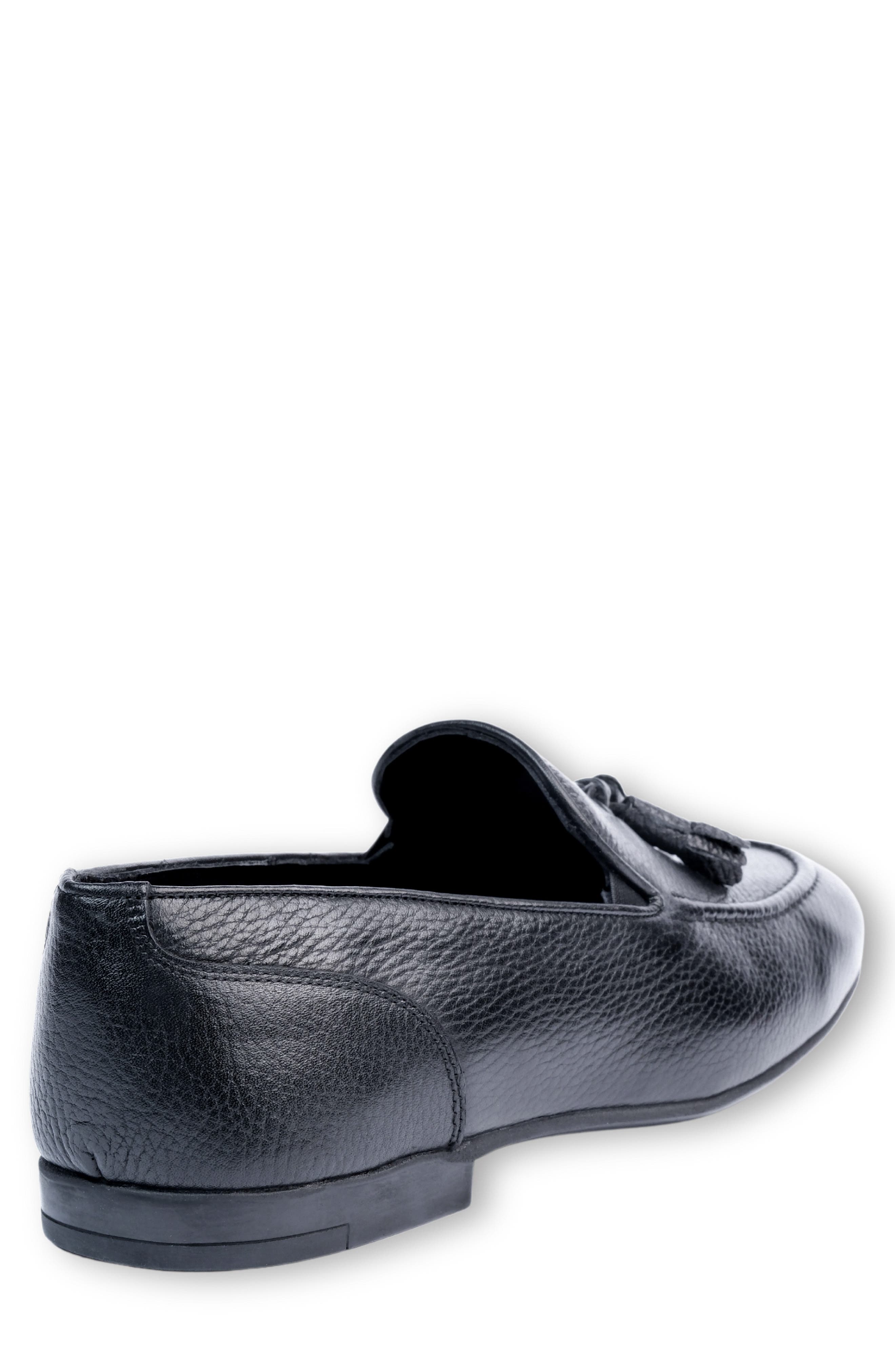 VELLAPAIS Montello Tassel Loafer (Men) | Nordstromrack