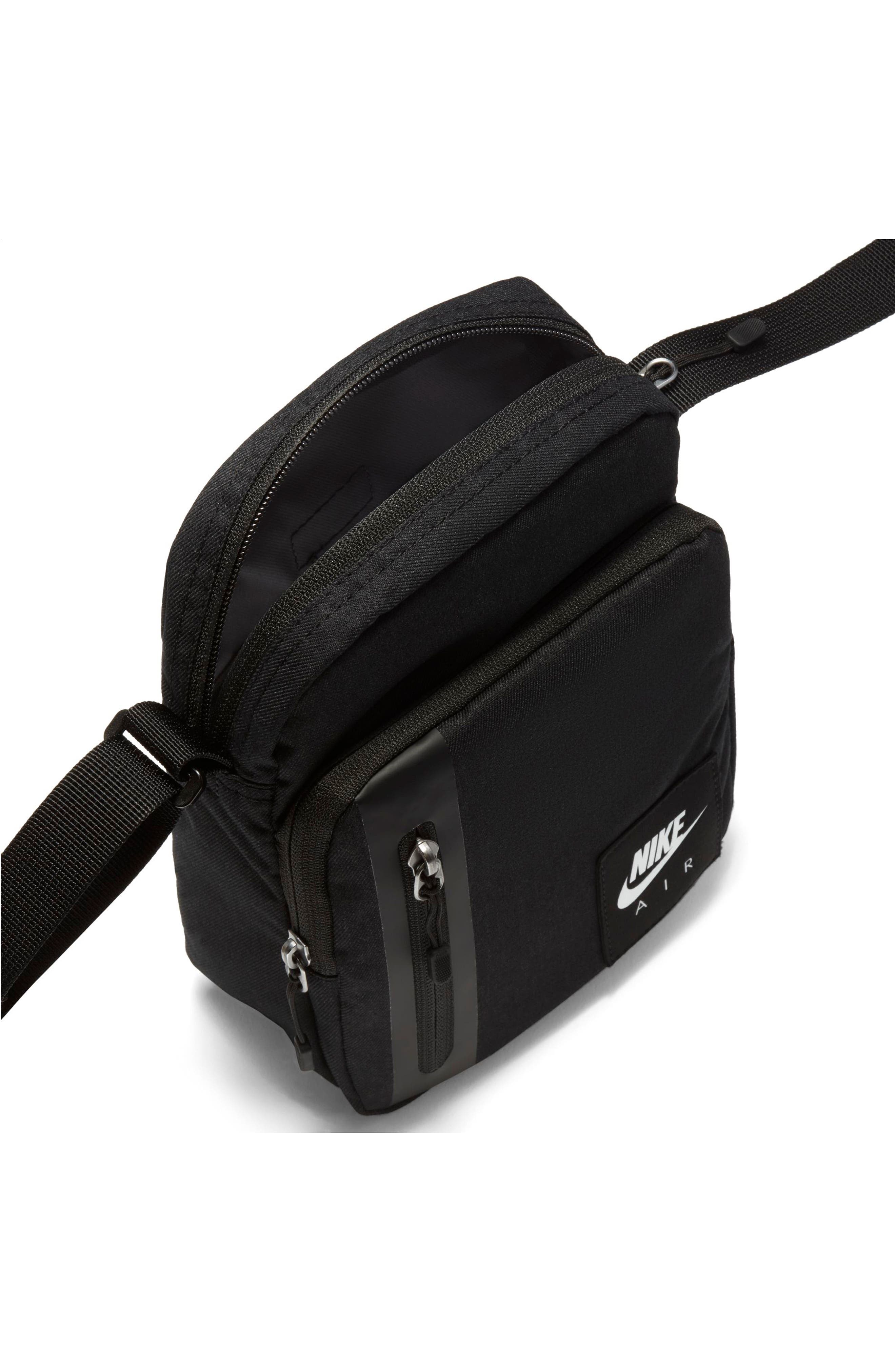 Nike Small Items Bag | Nordstrom