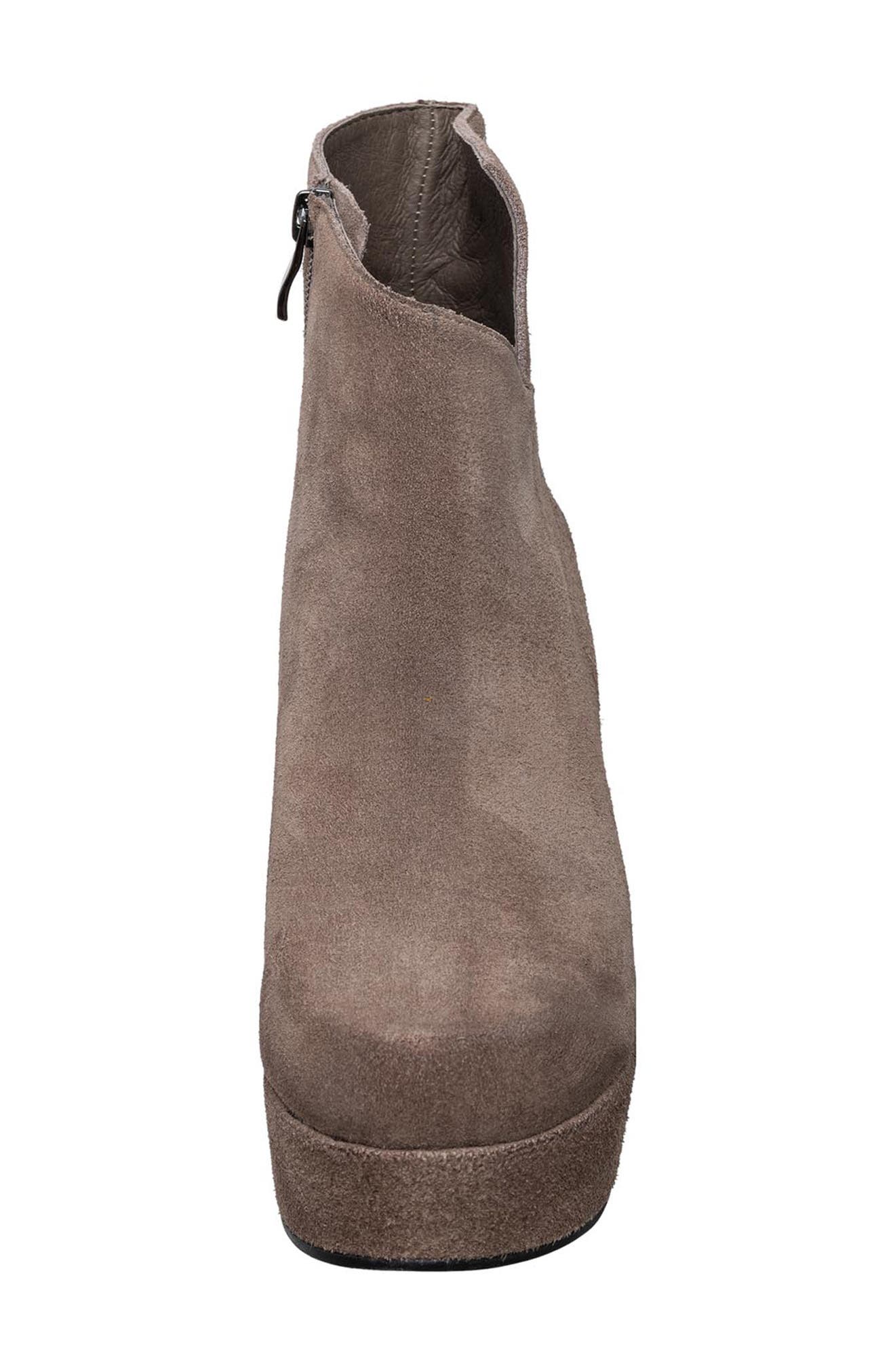 ANTELOPE Truett Platform Mule Boot (Women) | Nordstromrack